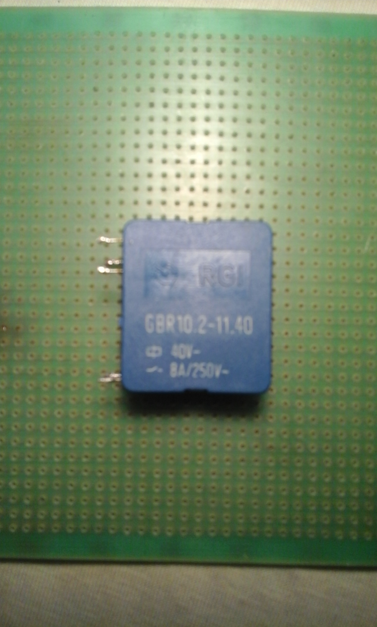 Jak ustalić dane przekaźnika RGI GBR10.2-11.40? - elektroda.pl