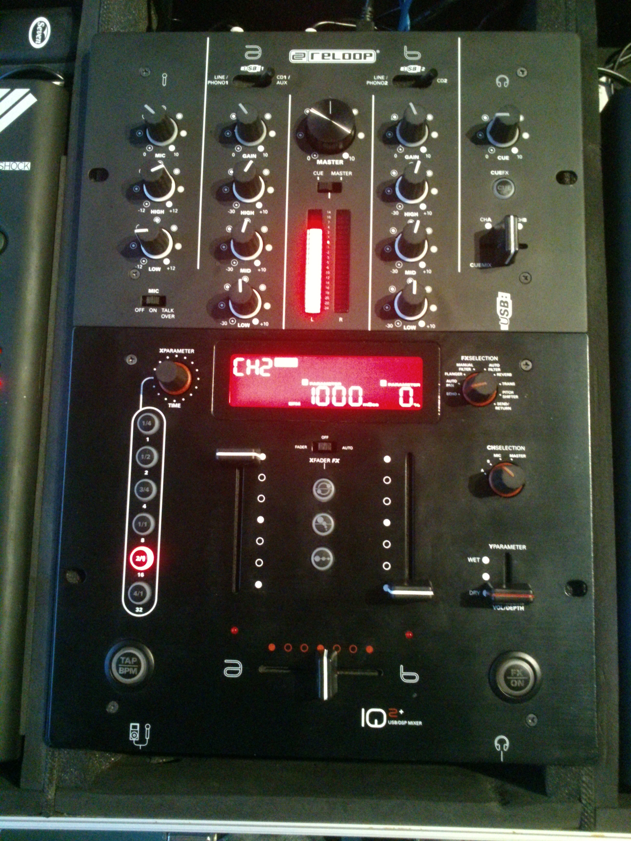 [Sprzedam] 2x Reloop RMP 2 + IQ2 + case - elektroda.pl