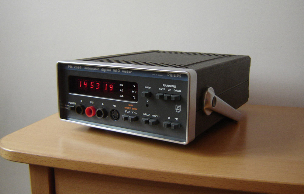 Zegar na wyświetlaczach HP 4N54 - elektroda.pl