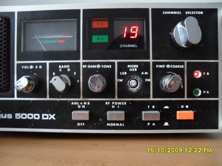 sprzedam Stare radio Argus 5000 DX (uszkodzone) - elektroda.pl