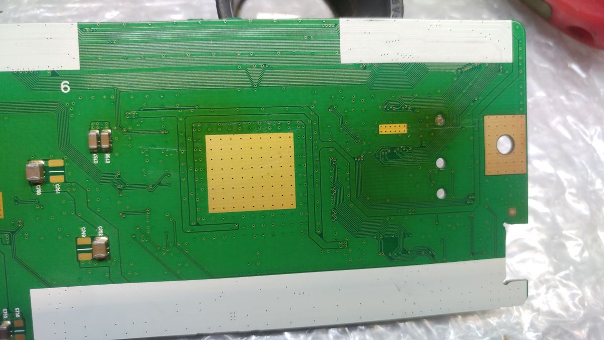 Philips 42PFL7404H/12 - czerwony odcień bieli i czerni, aktualizacja ...