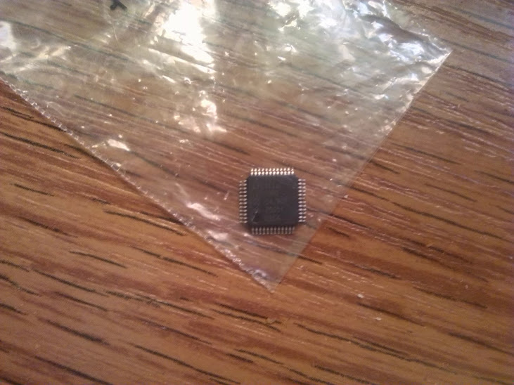 EAGLE - Gdzie znaleźć bibliotekę LPC1114F i co oznacza IC2P na schemacie?