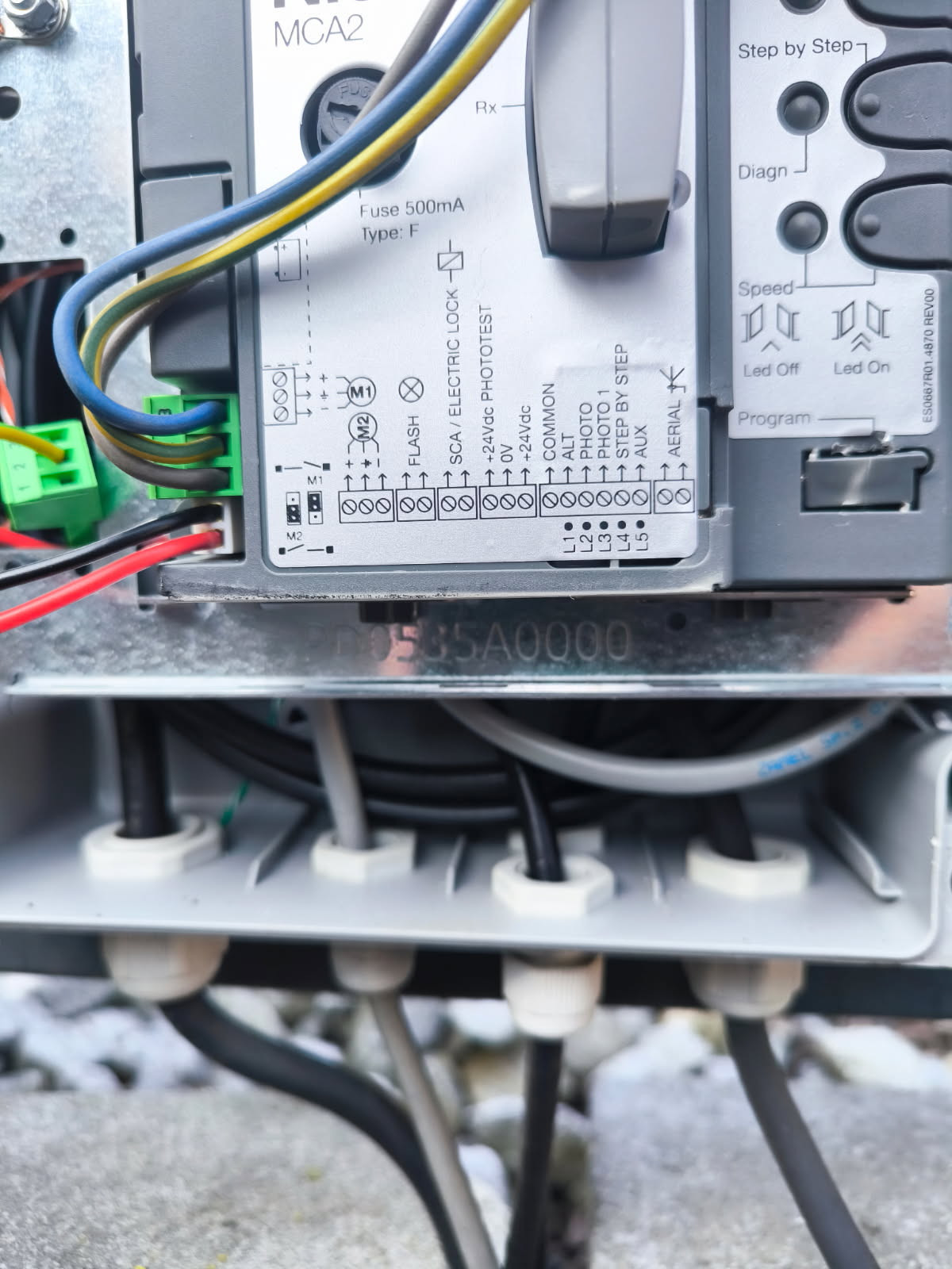 Dobór siłownika do centrali Nice MCA2 dla skrzydła 3 m - 24V czy 230V?