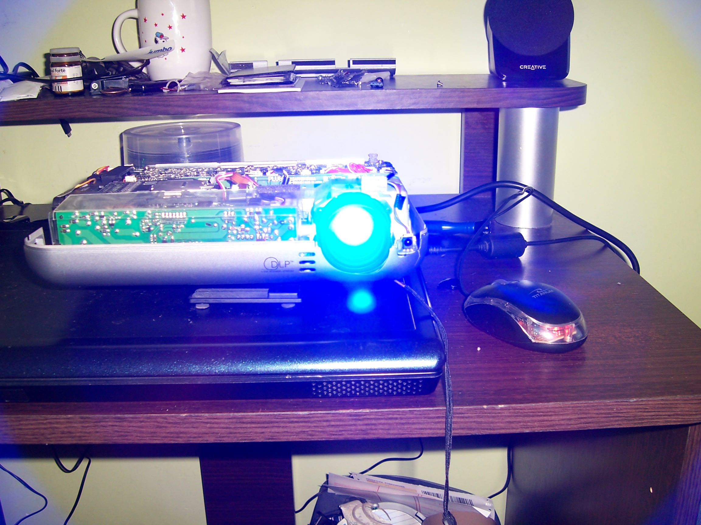 Jak uruchomić projektor Infocus LP340 bez lampy i zasilacza? - 126