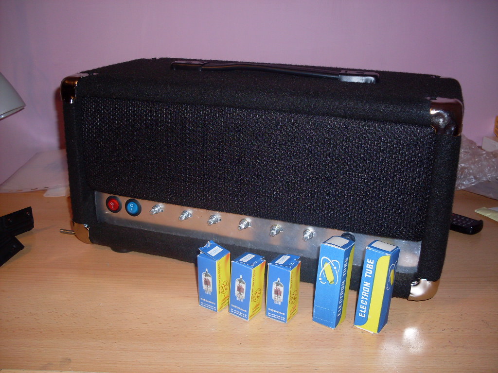 Soldano Atomic 16 - wzmacniacz lampowy gitarowy - elektroda.pl