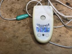 Mouse museum - gallery - inside an old PS/2 ball mouse, how does it work?