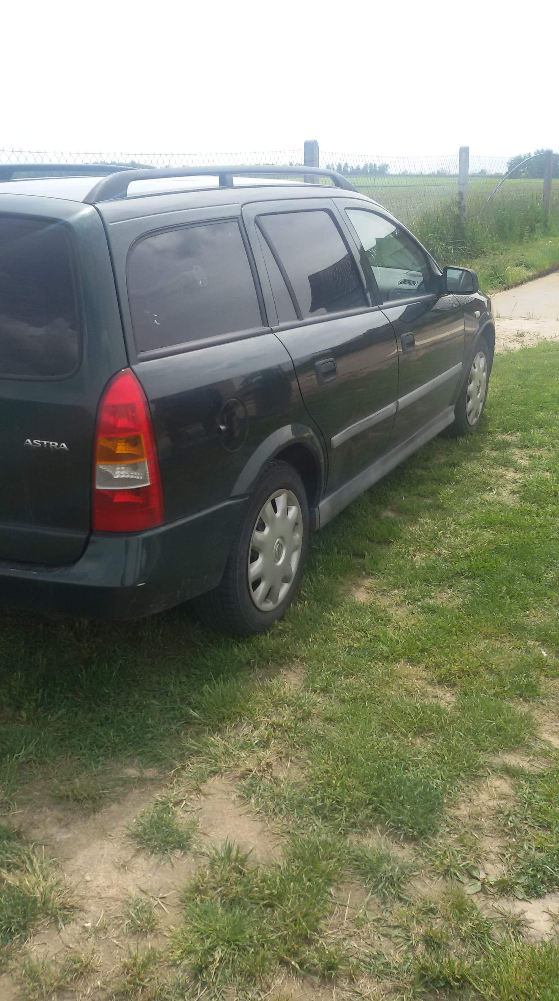 Astra G Kombi 1.6 8v - Żarówki do niebieskiego podświetlenia deski