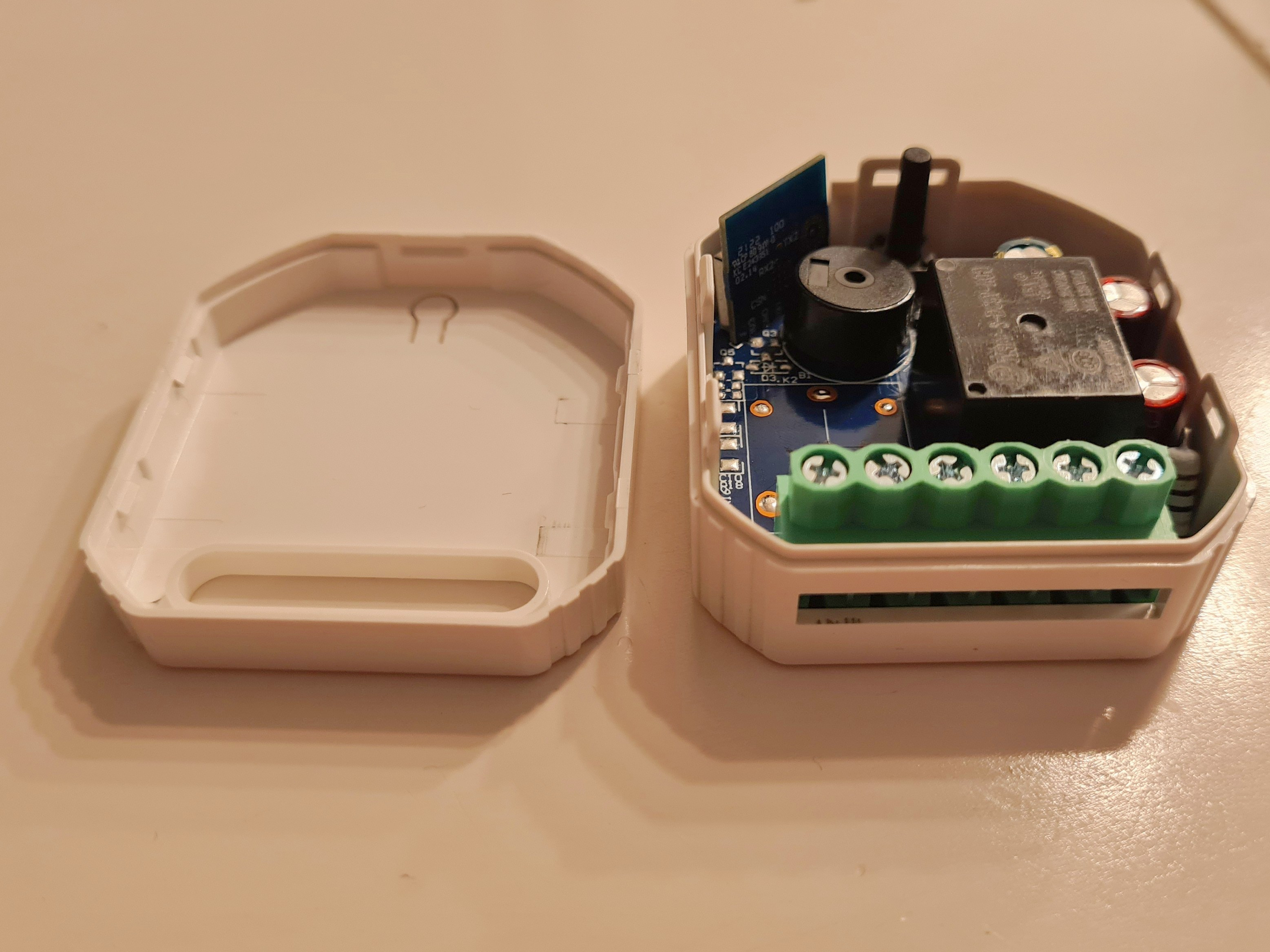 [BK7231N CB2S] Zmiana firmware Moes przełącznik 1-kanałowy WiFi - MS-104