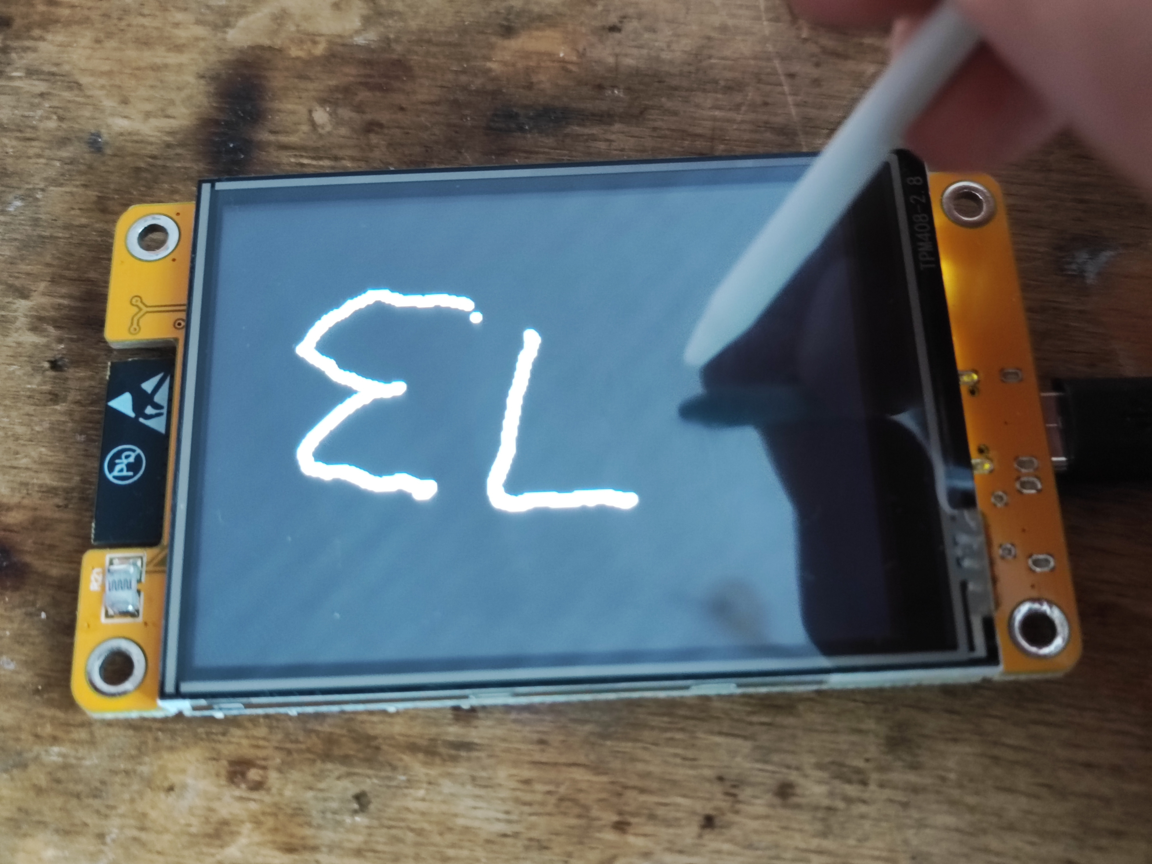 ESP32 and touchscreen display - tutorial - part 1 - how to program? Basics