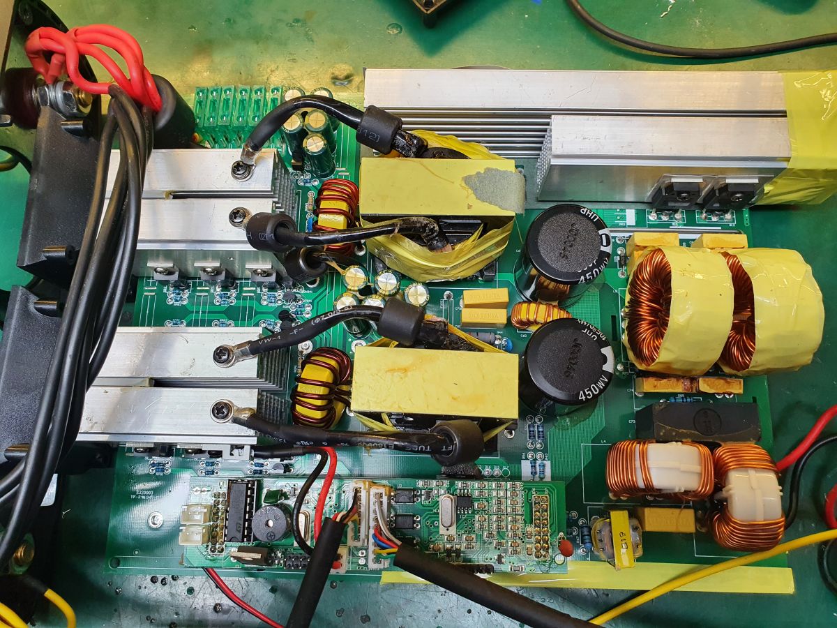 AEG SW1500 - Przetowrnica 12/230 AEG 1500W Potrzebny schemat