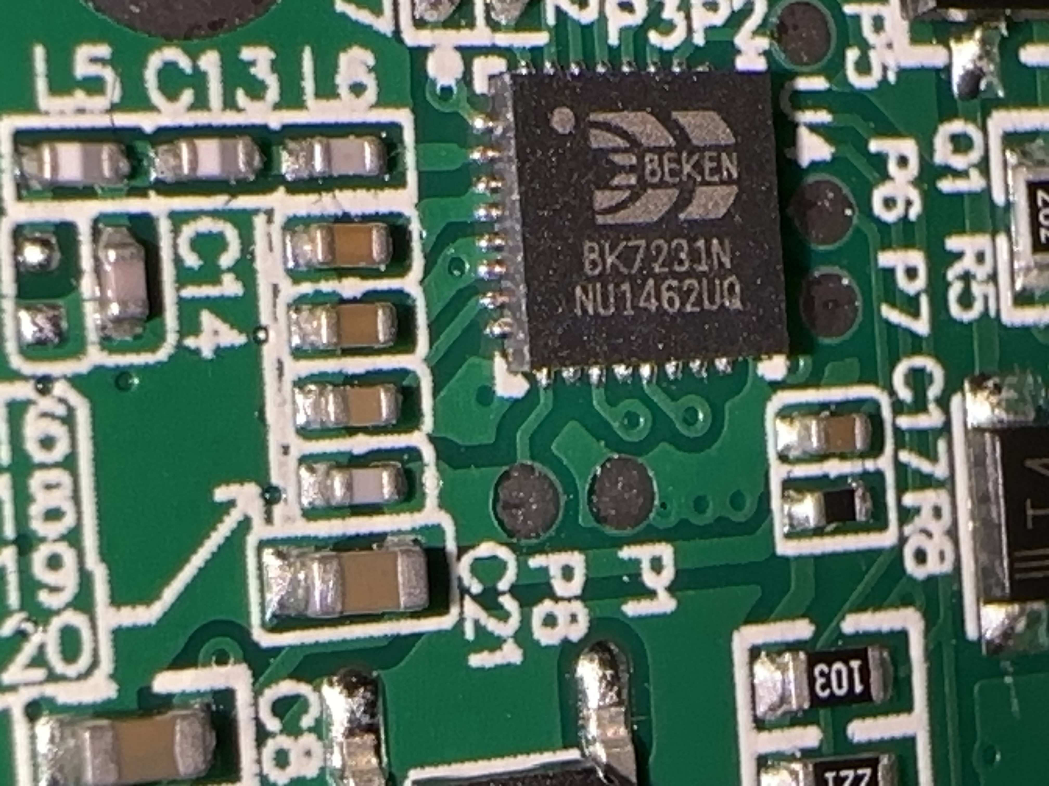 Ogólny inteligentny przełącznik z cegły BK7231N wykorzystujący ...