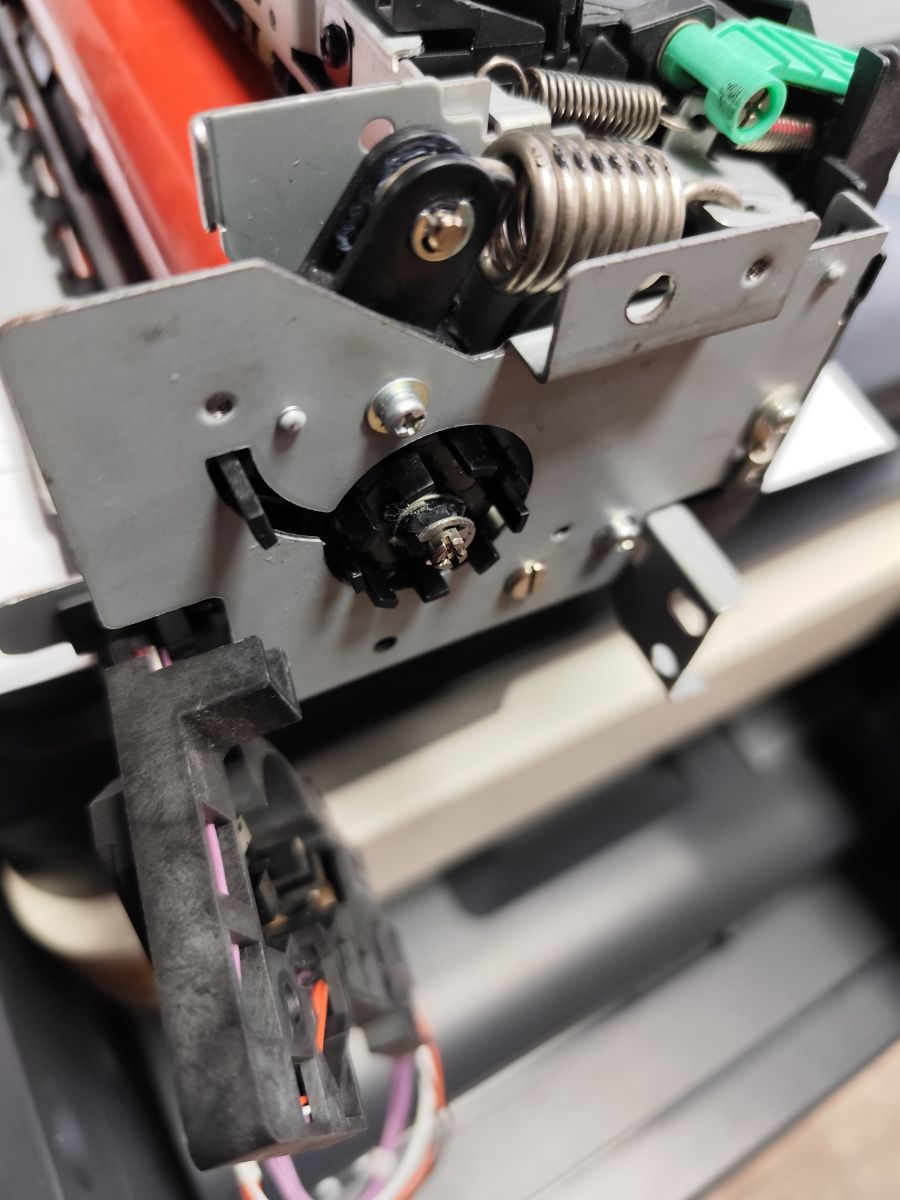 [Kupię] KM bizhub C558 / C658 cylinder actuator zesp. utrwalania poszukuje.