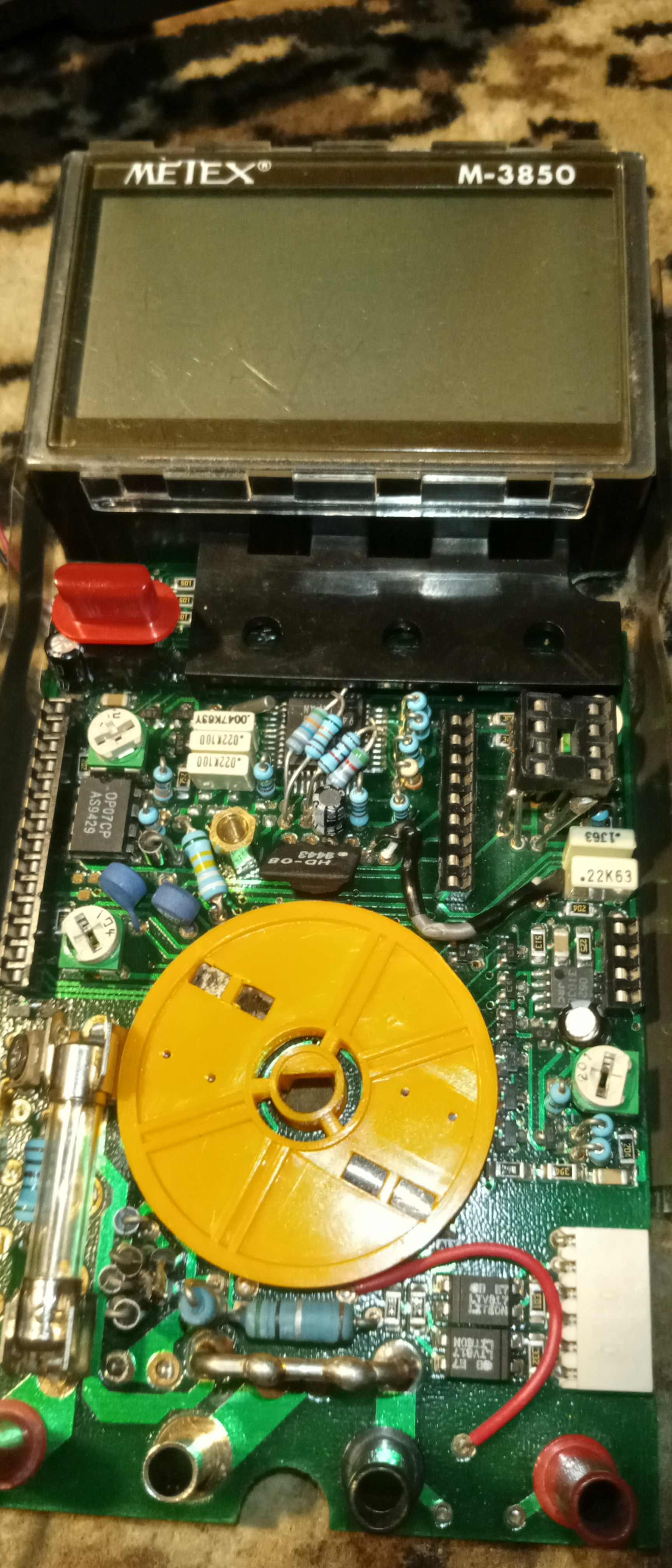 [Rozwiązano] Multimetr Metex M-3850: brak pomiaru diody i niestabilne ...