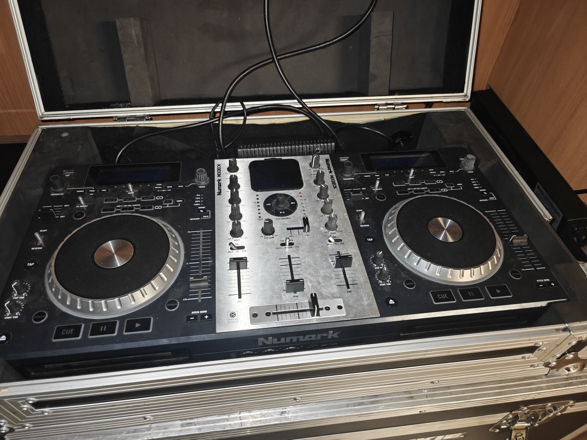 [Sprzedam] Sprzedam zestaw Reloop PA1600 2+1 (18, 12+HF) + Numark ...