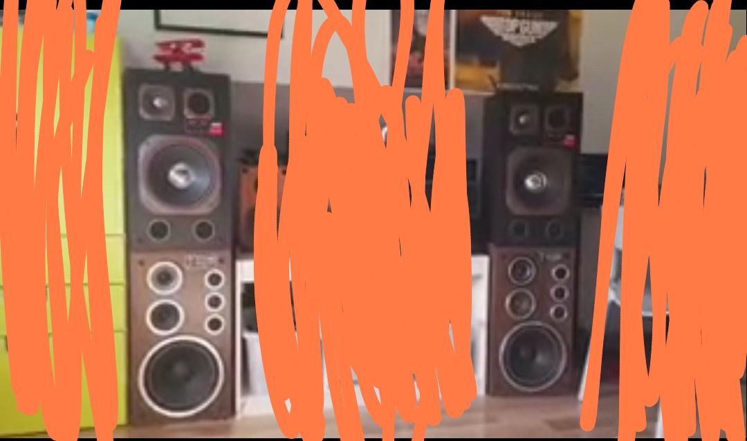 Amplituner używany do 400 zł dla głośników Altus 75 i Alton70.