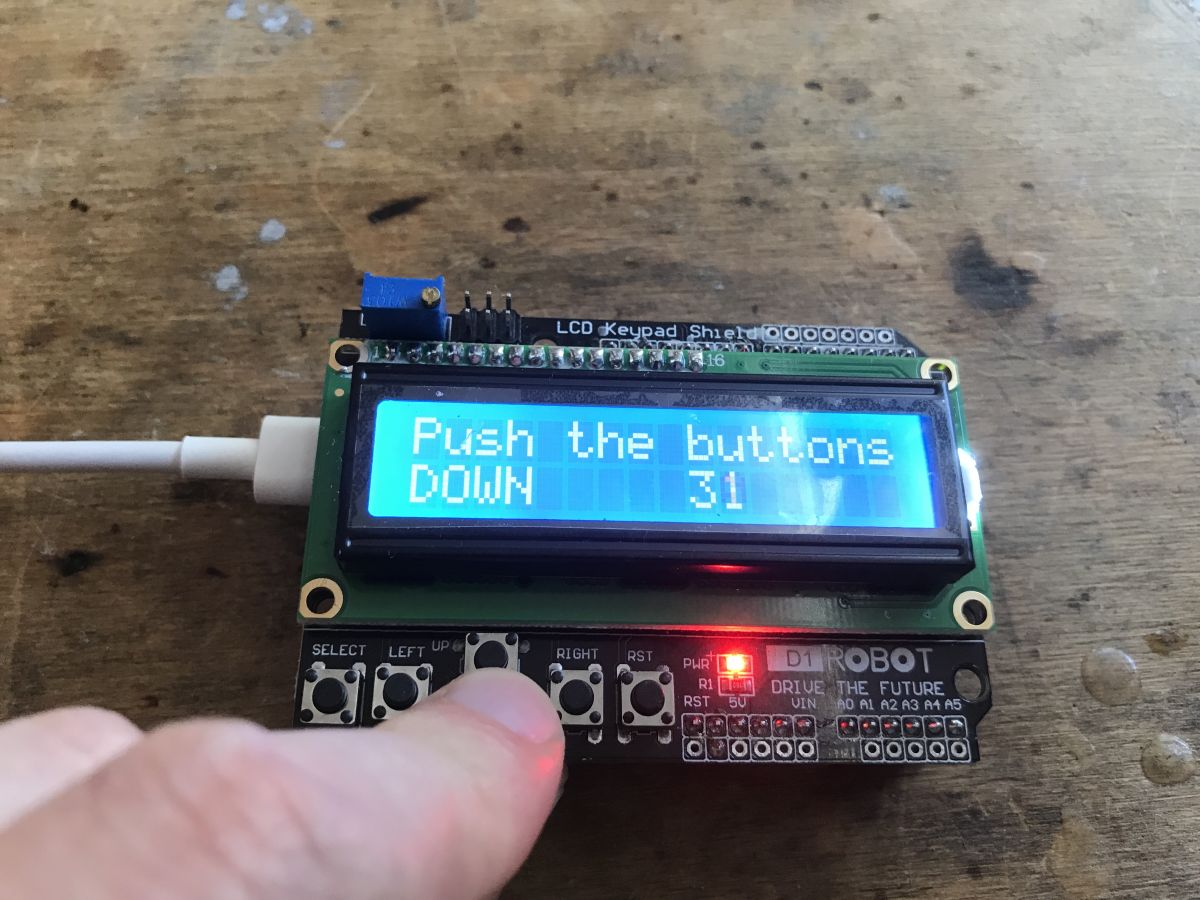Arduino R4 WiFi i D1Robot LCD Keypad Shield - uruchomienie, menu, tutorial