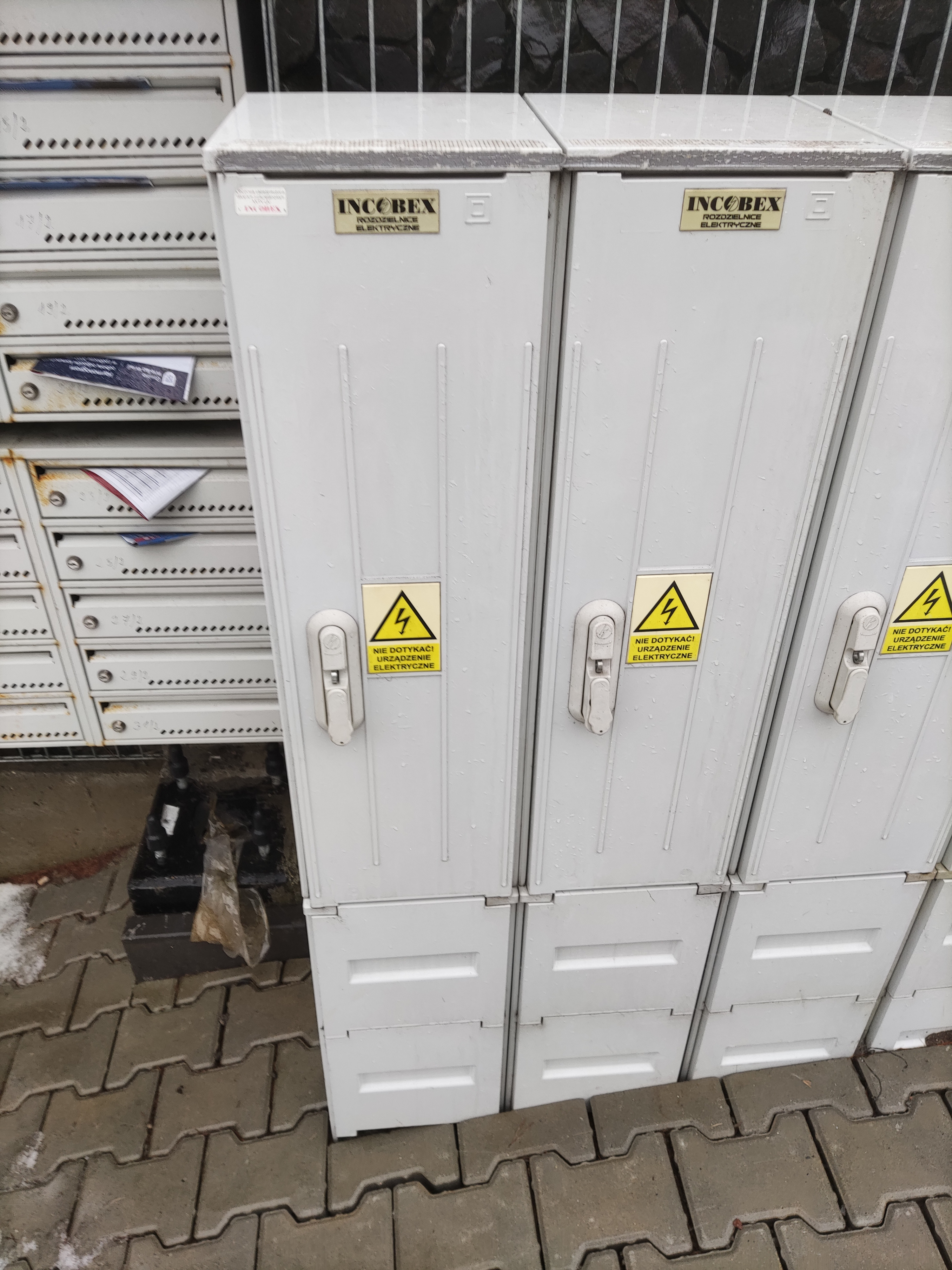 Need Universal Electric Box Key for New Flat - Identify Key Based on Photos
