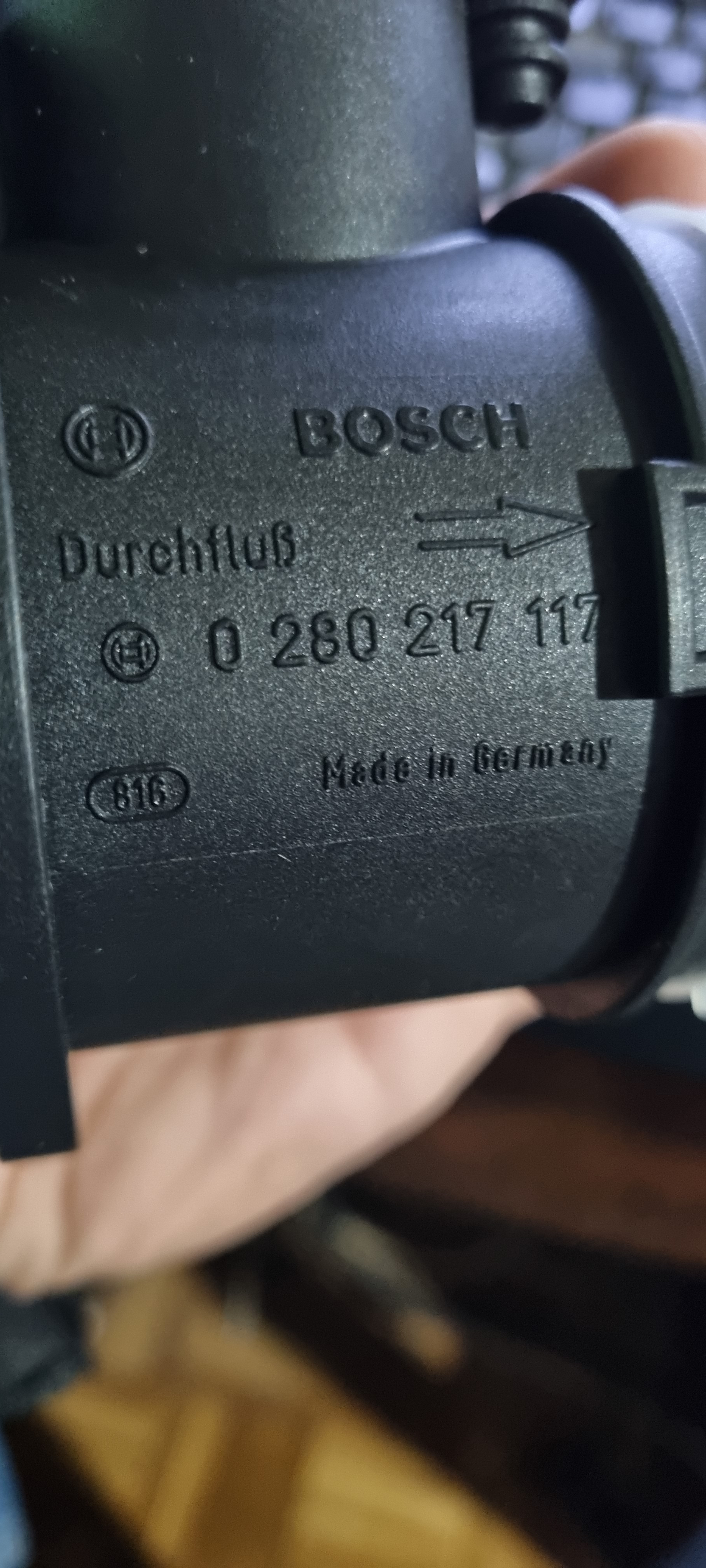 Czy przepływomierz Bosch z programu Exchange jest nowy czy regenerowany?