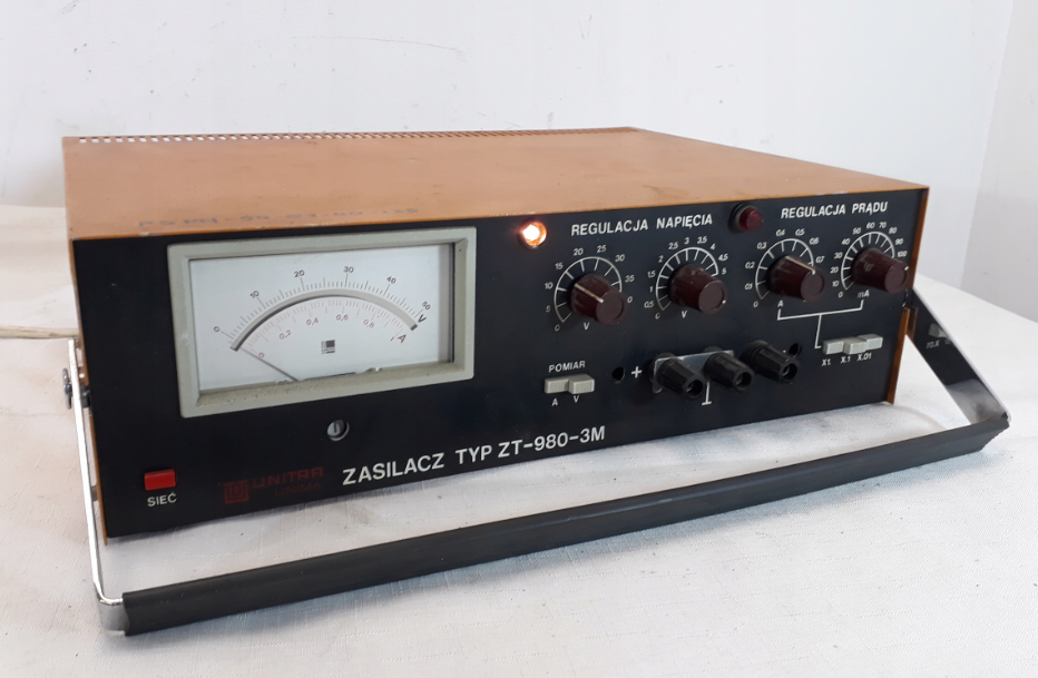 Dokumentacja serwisowa do zasilacza UNITRA UNIMA ZT-980-3M – gdzie znaleźć?