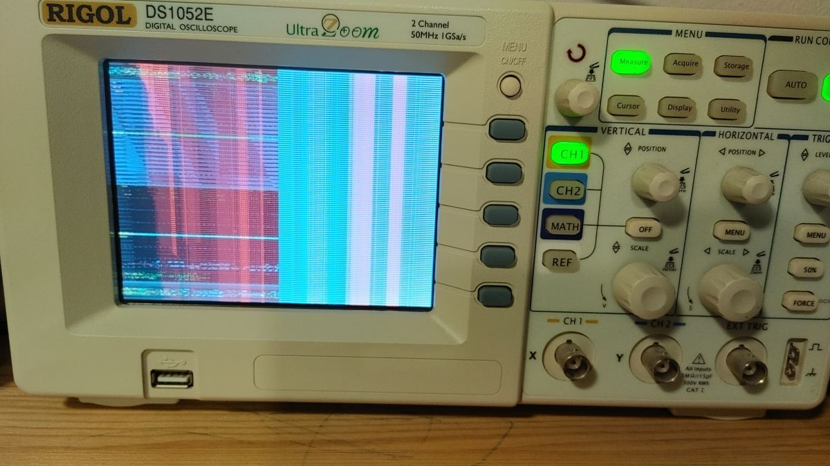 Rigol 1052E - zakłócenia na wyświetlaczu po 5 minutach działania