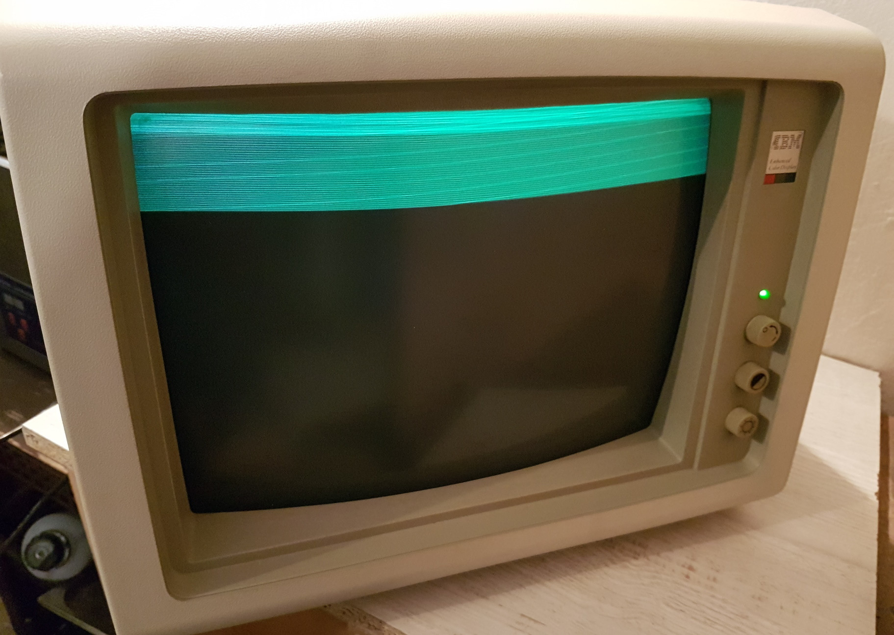 [Zlecę] naprawę monitora IBM 5154 - odchylanie pionowe