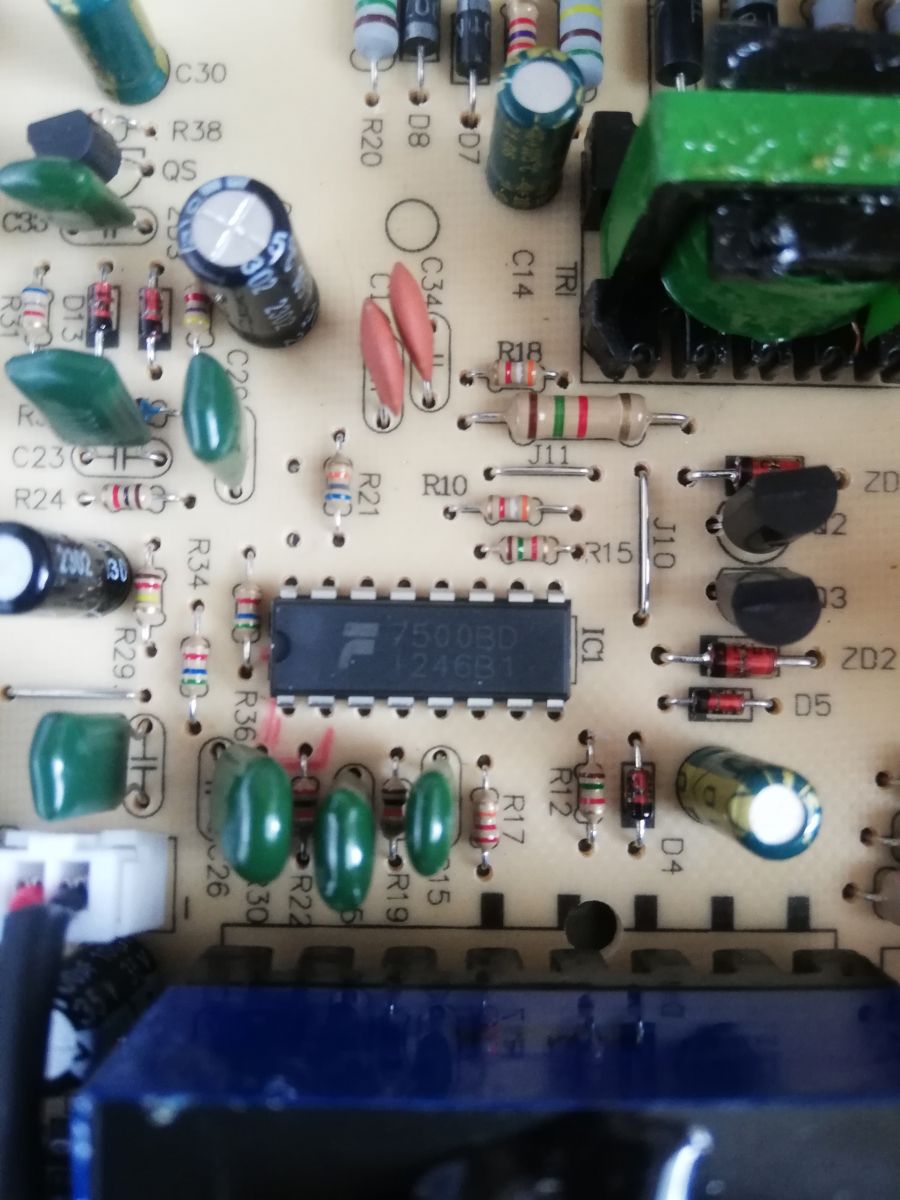 Jak naprawić zasilacz 360W TL494 / KA7500? Pytanie o napięcie na nóżce ...