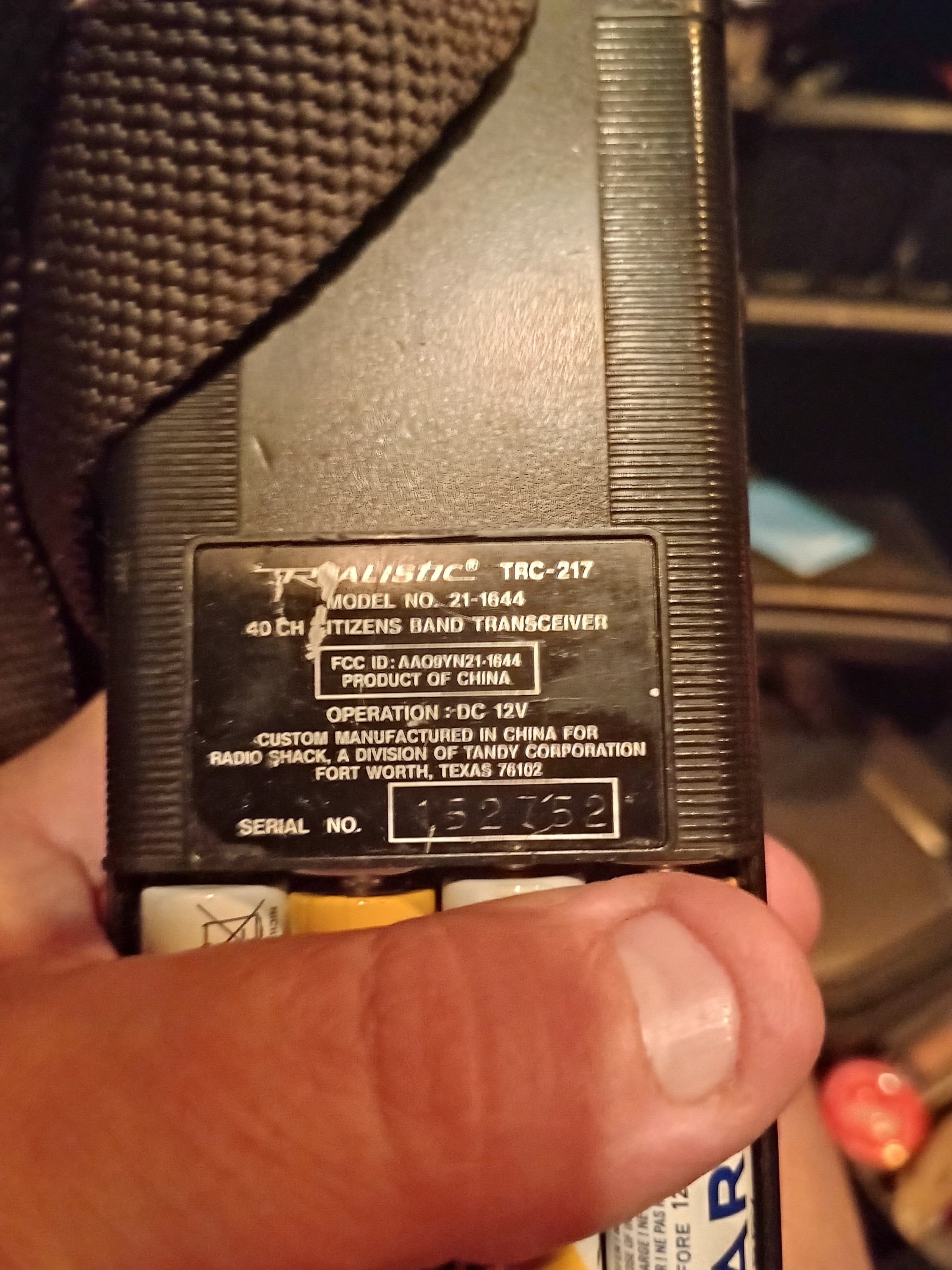 Realistic TRC-217 - tylko szumi, czasami jakiś głos słychać jakby po ...