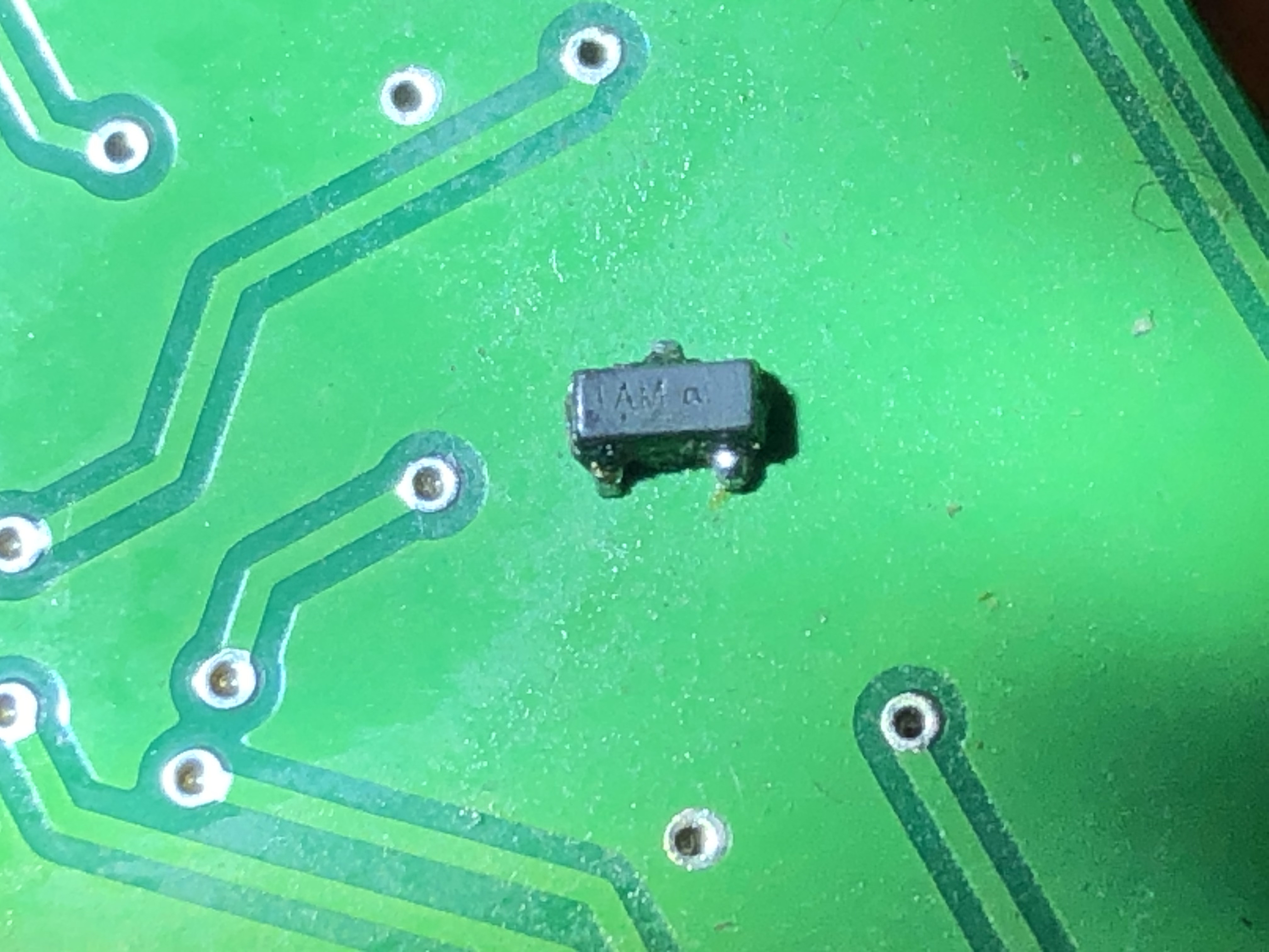 Dioda 1AM w obudowie SOP-23: poszukiwane informacje i identyfikacja modelu