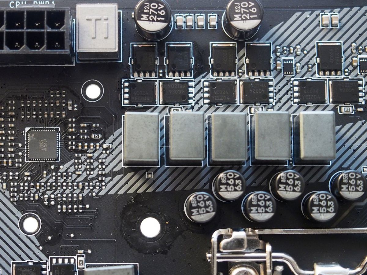 Zwarcie na lini zasilania procesora / MSI - MPG Z390 GAMING AC