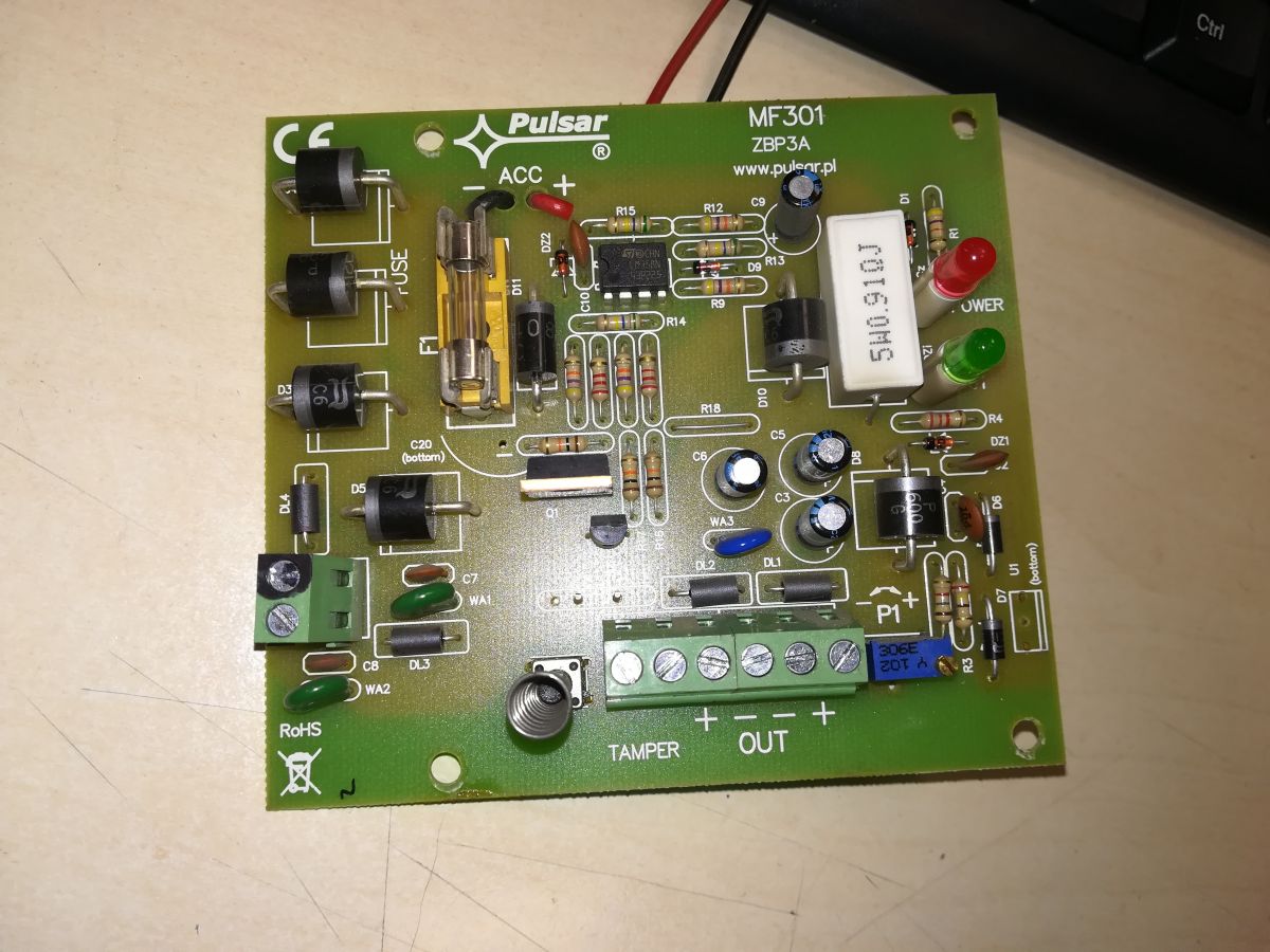 Zasilacz Pulsar MF 301 - spadek napięcia do 7,5V - elektroda.pl