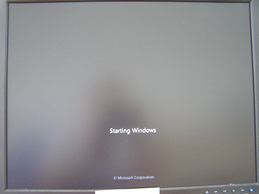Windows 7 nie uruchamia się po włączeniu memory remap - Asrock, 4GB RAM
