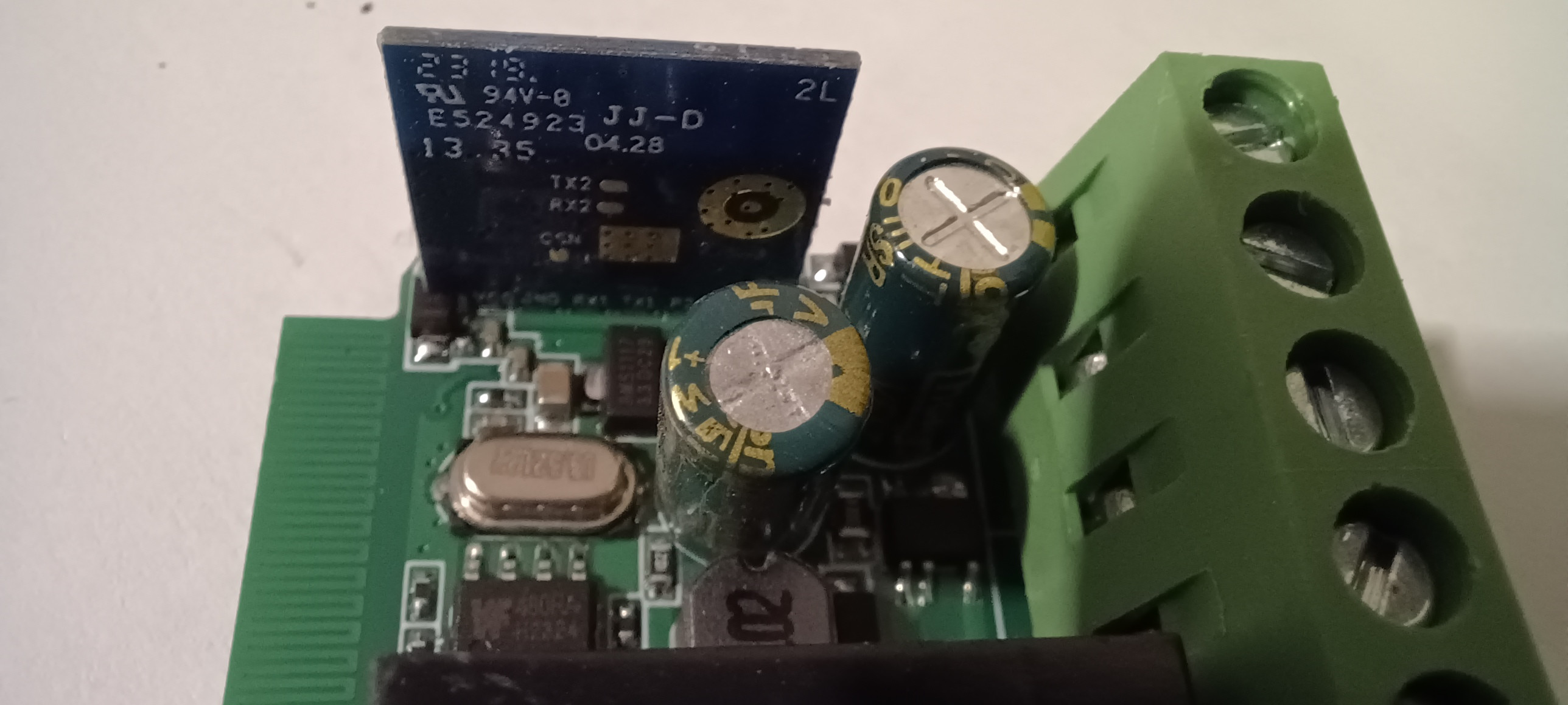 Podłączenie i konfiguracja CB2S z Aliexpress: faza (L) czy neutralny (N)?