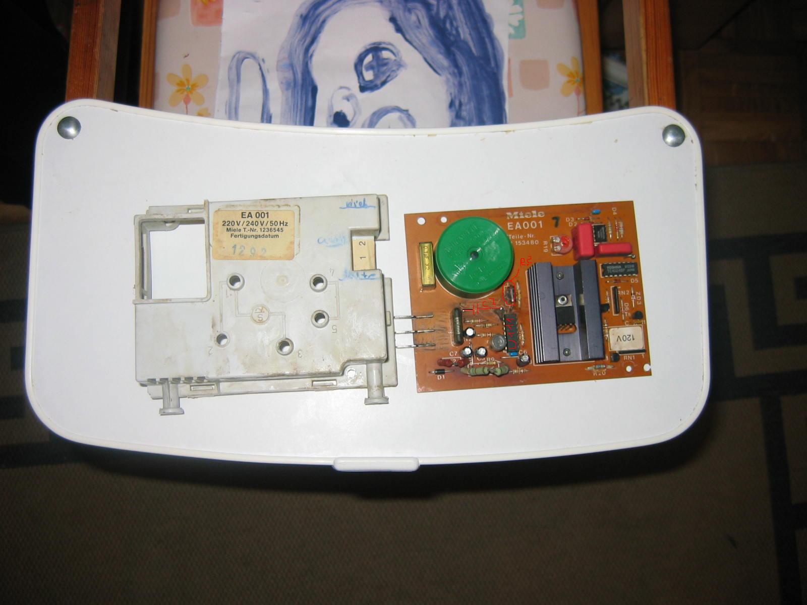 Zmywarka Miele G 7766 - zamiennik modułu silnika pompy EA 001 i ...