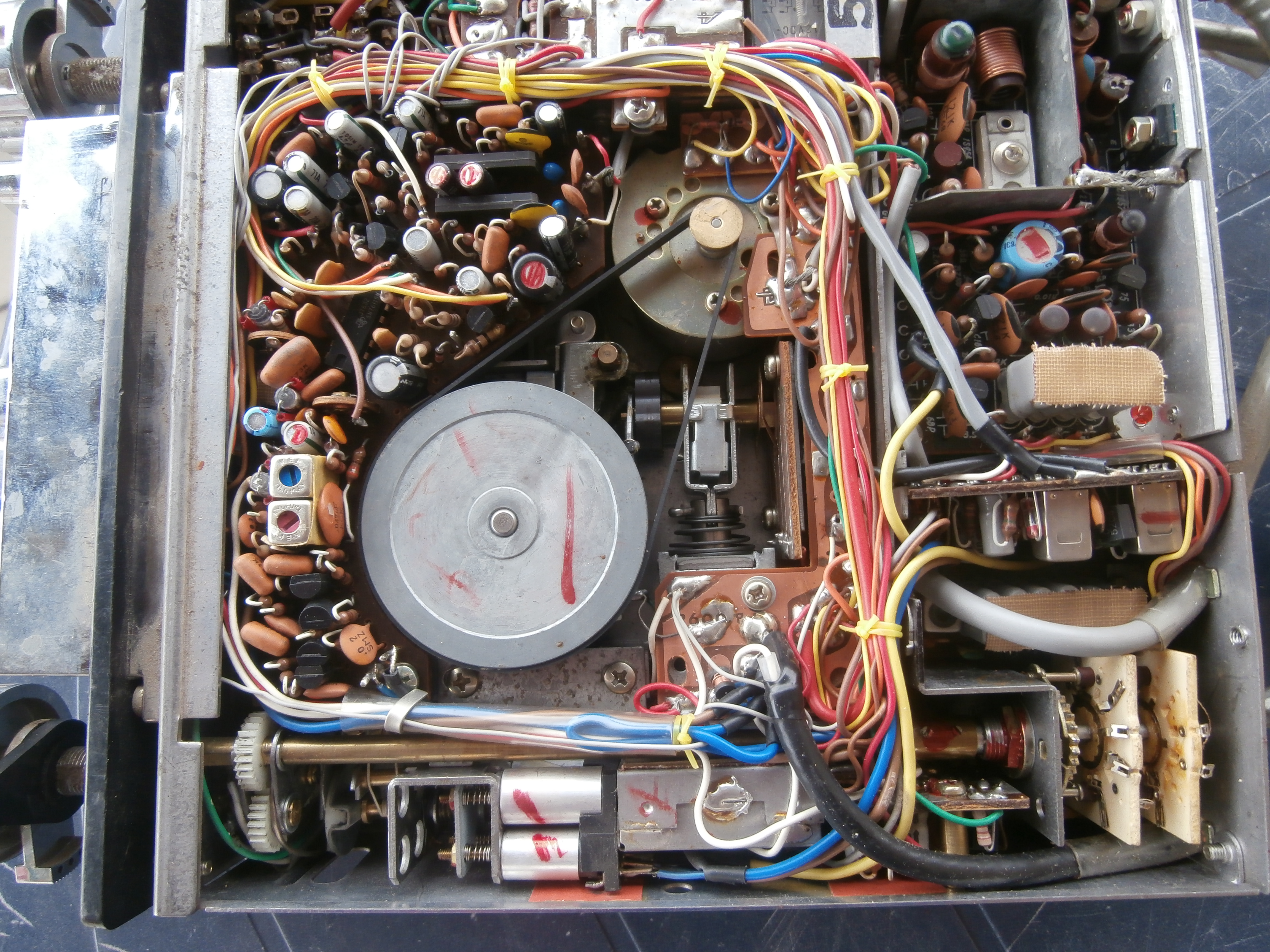 Roberts RCB-120 - Jak poprawić odbiór i zestroić antenę CB?