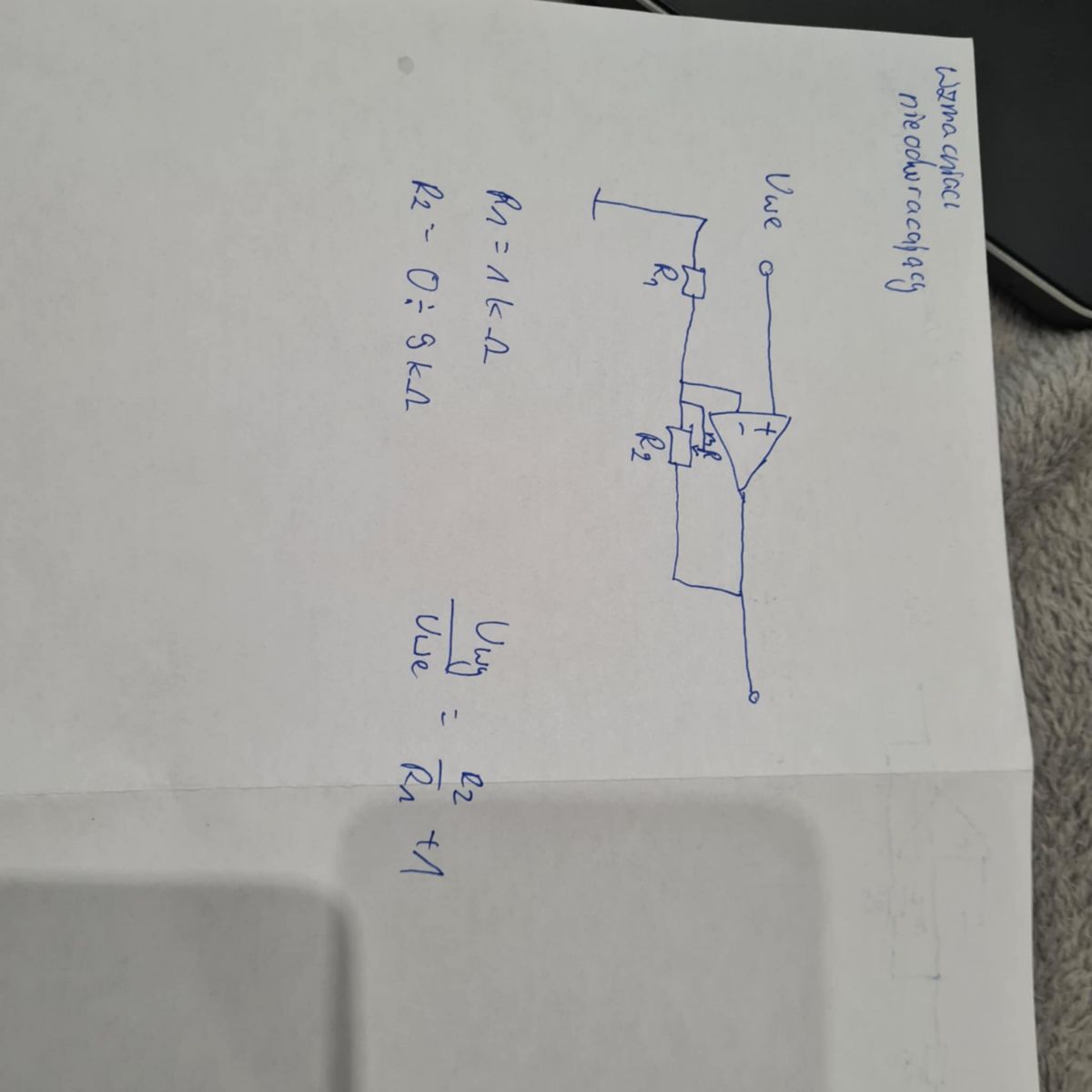 Jak zbudować wzmacniacz o regulowanym wzmocnieniu 1-10 przy 25kHz?