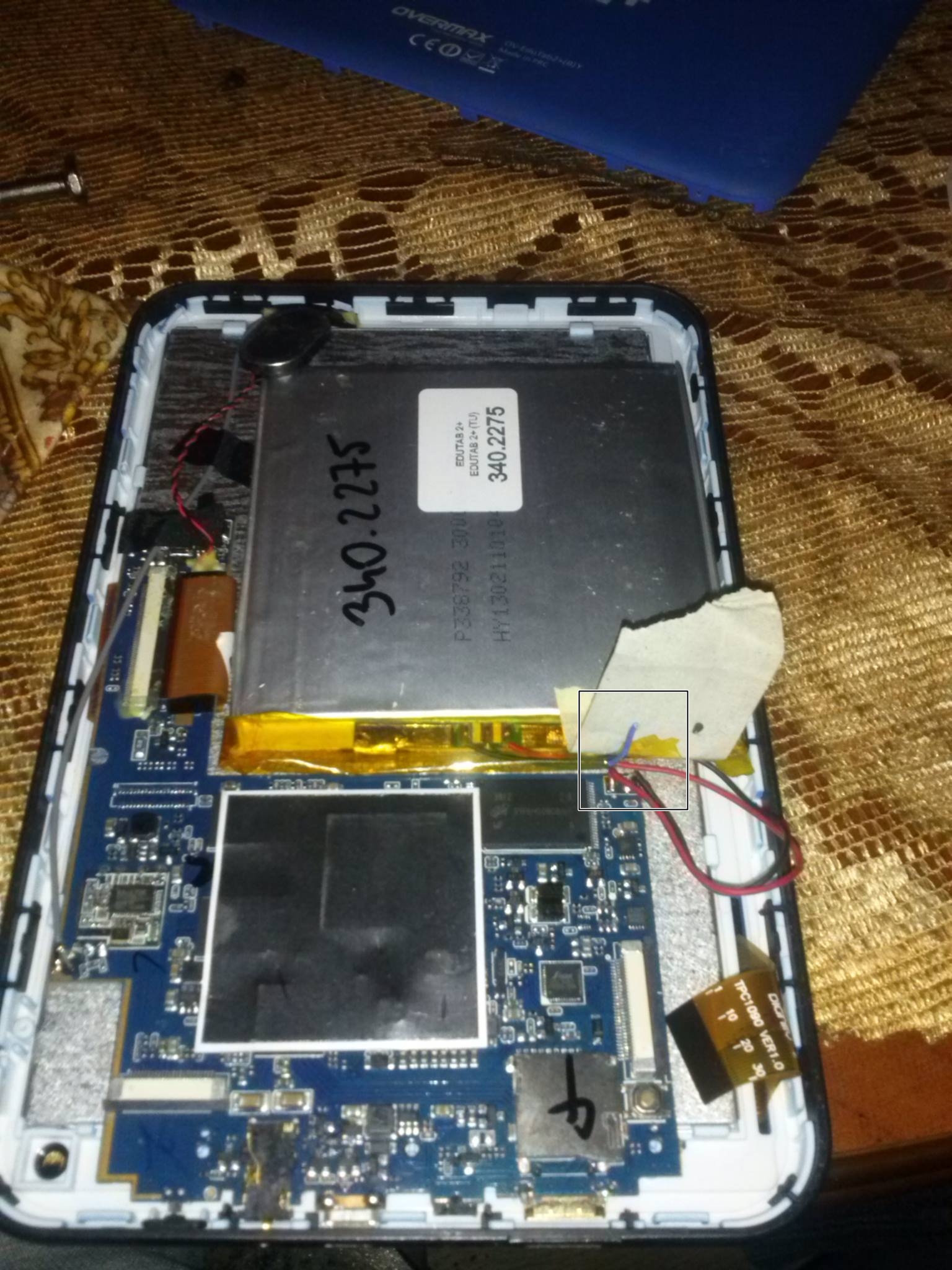 Overmax Edutab 2+ - jak przylutować kabel od baterii?