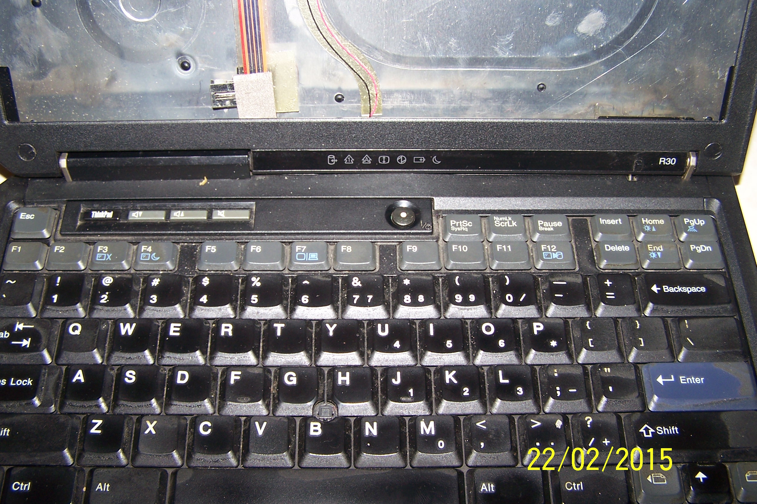 [Sprzedam] IBM ThinkPad R30 bez matrycy - elektroda.pl