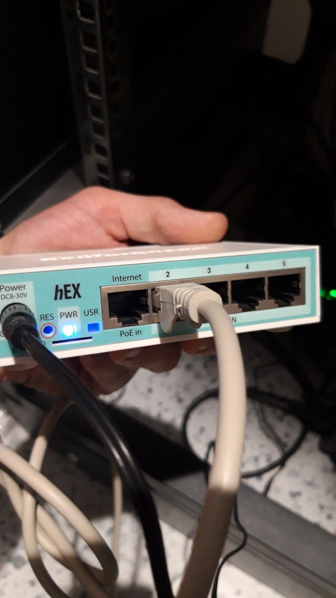 Konfiguracja AP D-Link DIR-615 w sieci z Cisco 891F i Catalyst 2960