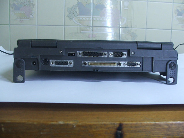 [Sprzedam] Laptop P133 za około 50 PLN - elektroda.pl