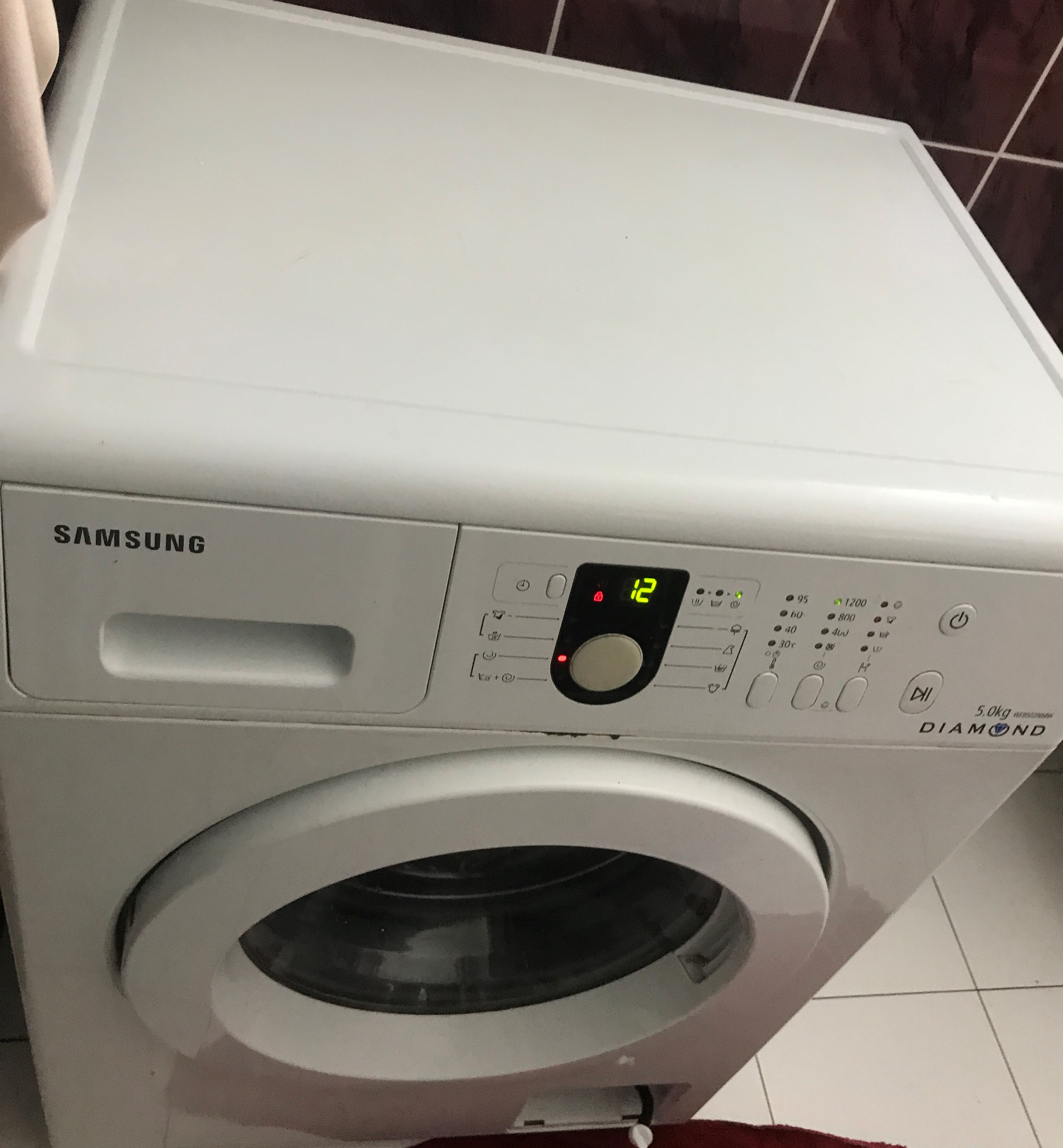 Why doesn't the washing machine start, spin? Replacing brushes ...