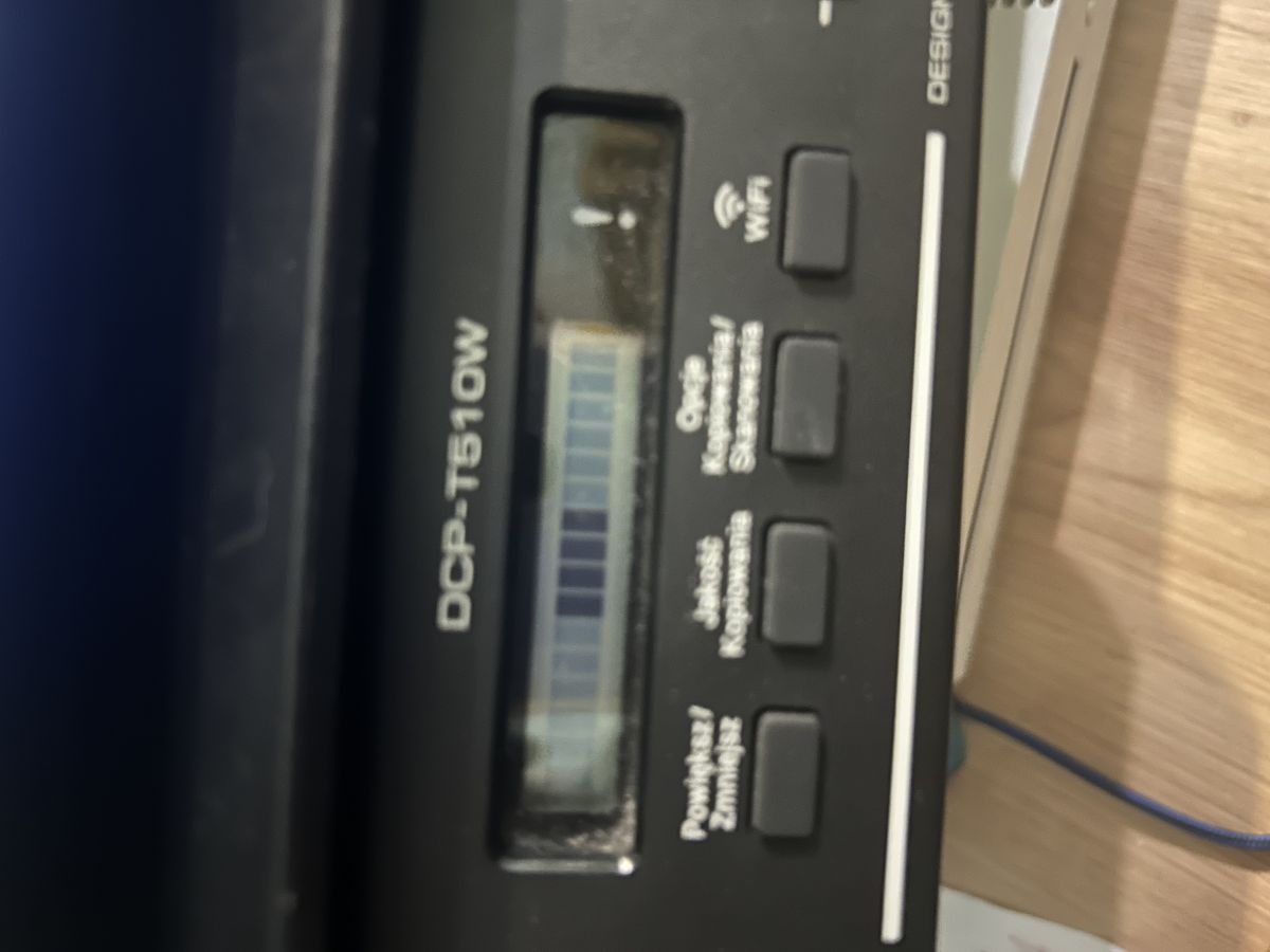 Drukarka Brother T510W nie włącza się po przerwie w zasilaniu podczas aktualizacji