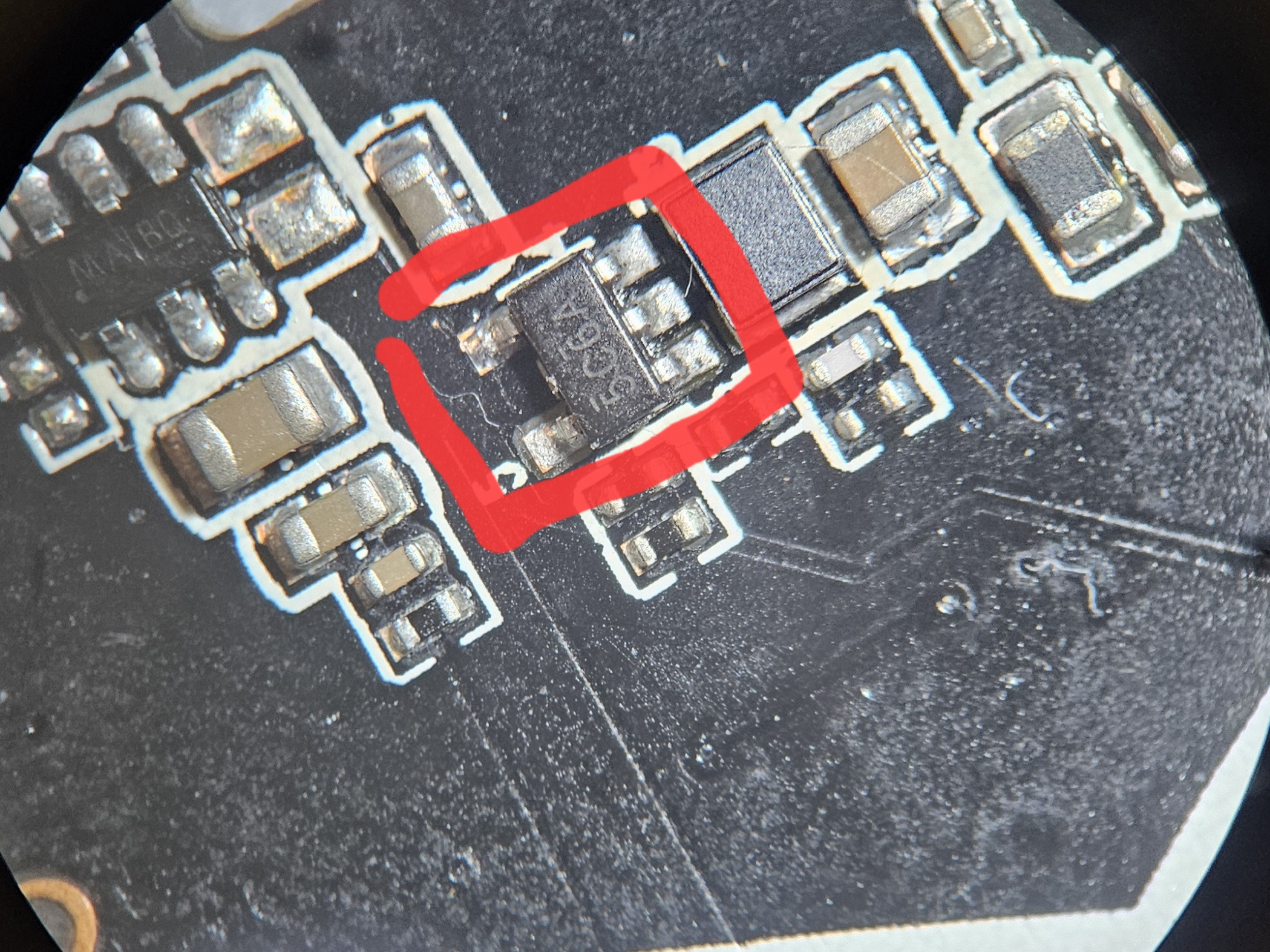 Jaki to element SMD w niani elektronicznej Momcozy? Oznaczenie 5C6A