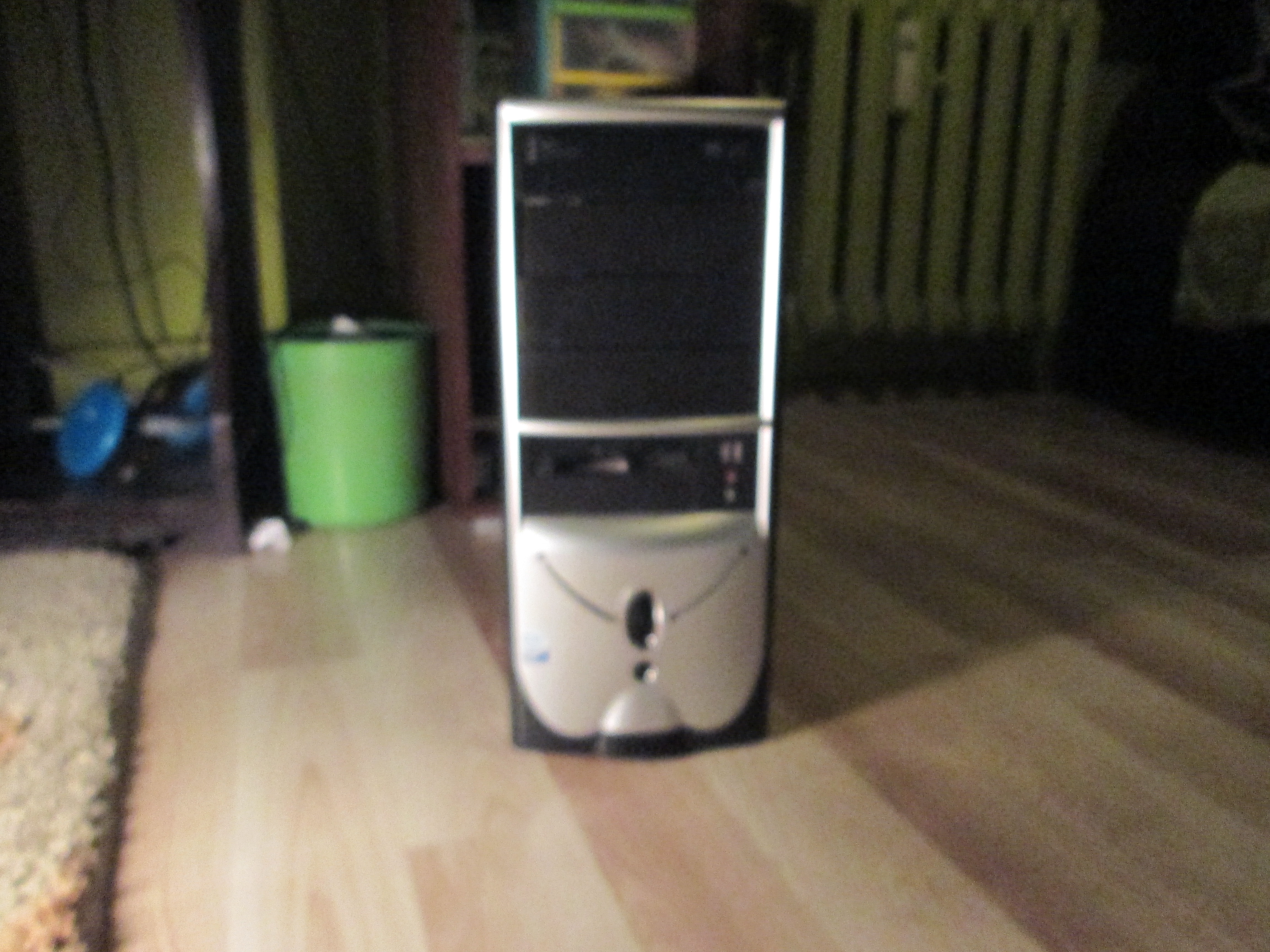 [Sprzedam] Komputer stacjonarny (PC) - elektroda.pl