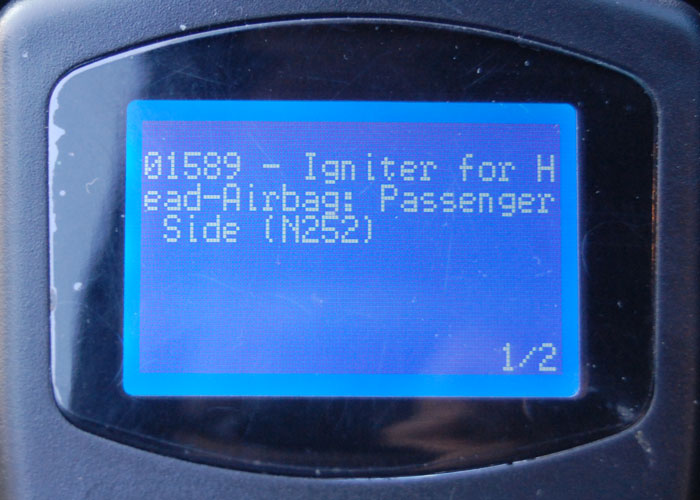 VW Passat B5 FL TDi 130 km - Błąd airbag 01218 i 01589