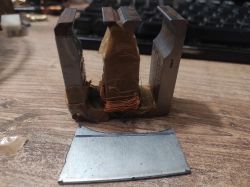 Jak nawinąć transformator, by nie wywalało korków i się nie palił?