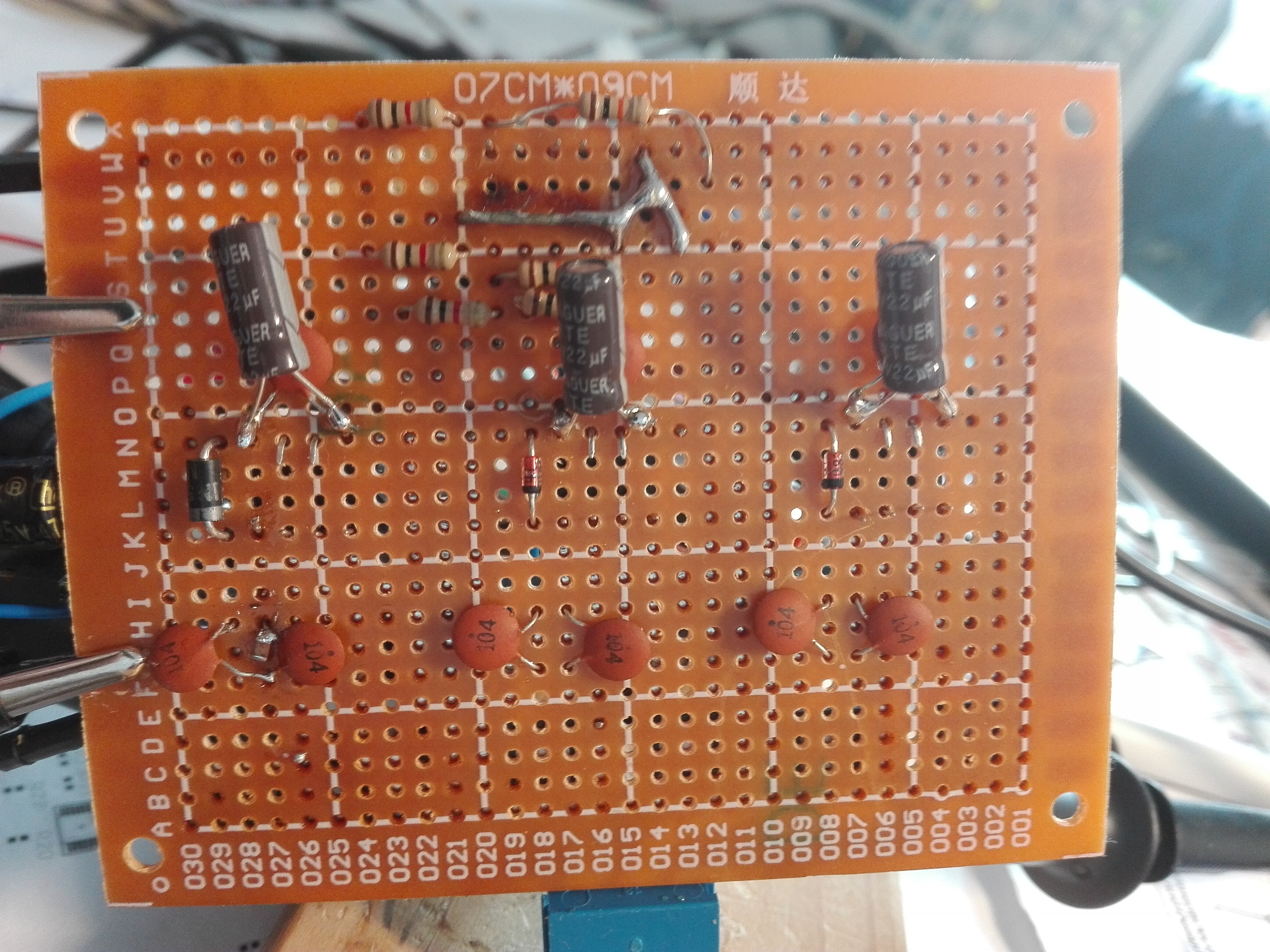 Nieprawidłowe przebiegi na wyjściu drivera IR2101 przy sterowaniu PWM z ...