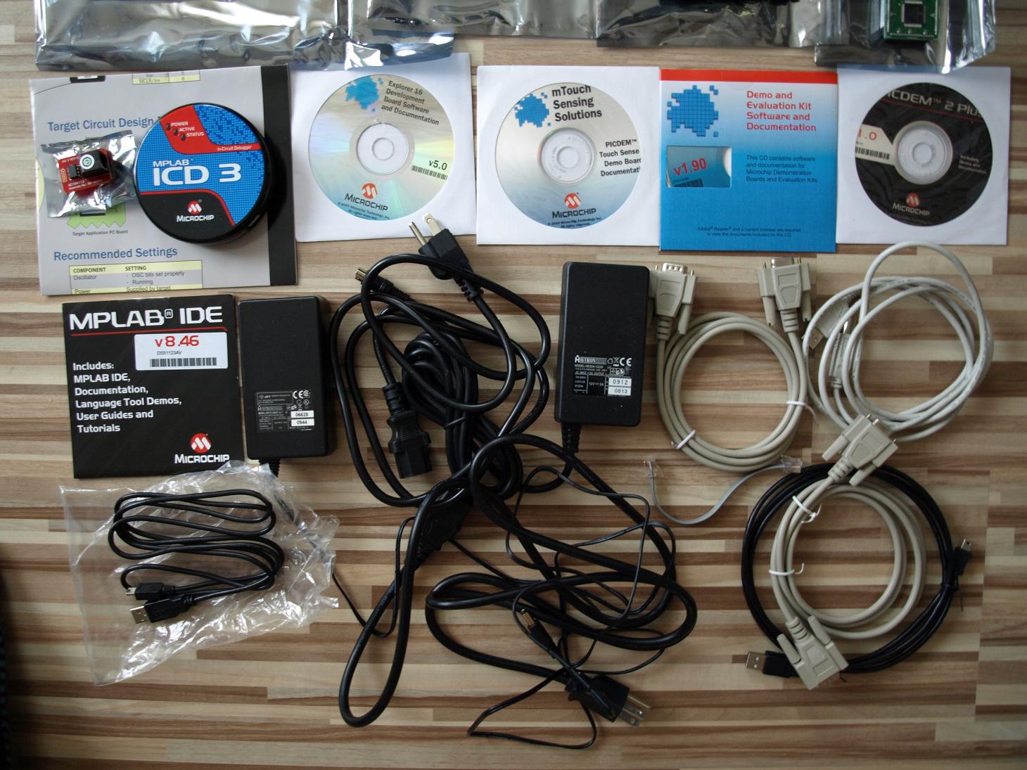 [Sprzedam] Zestaw płyt PIC Microchip + programator ICD 3