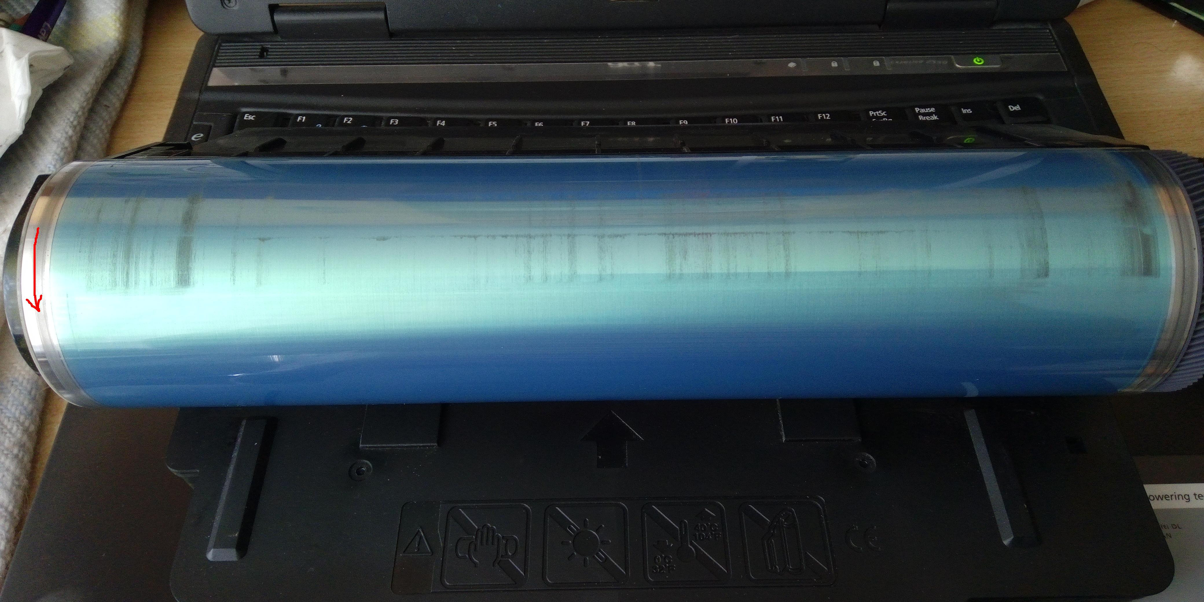 SAMSUNG CLP-320 - Poziome pasy i ślady na wydruku. Poszukiwanie przyczyn