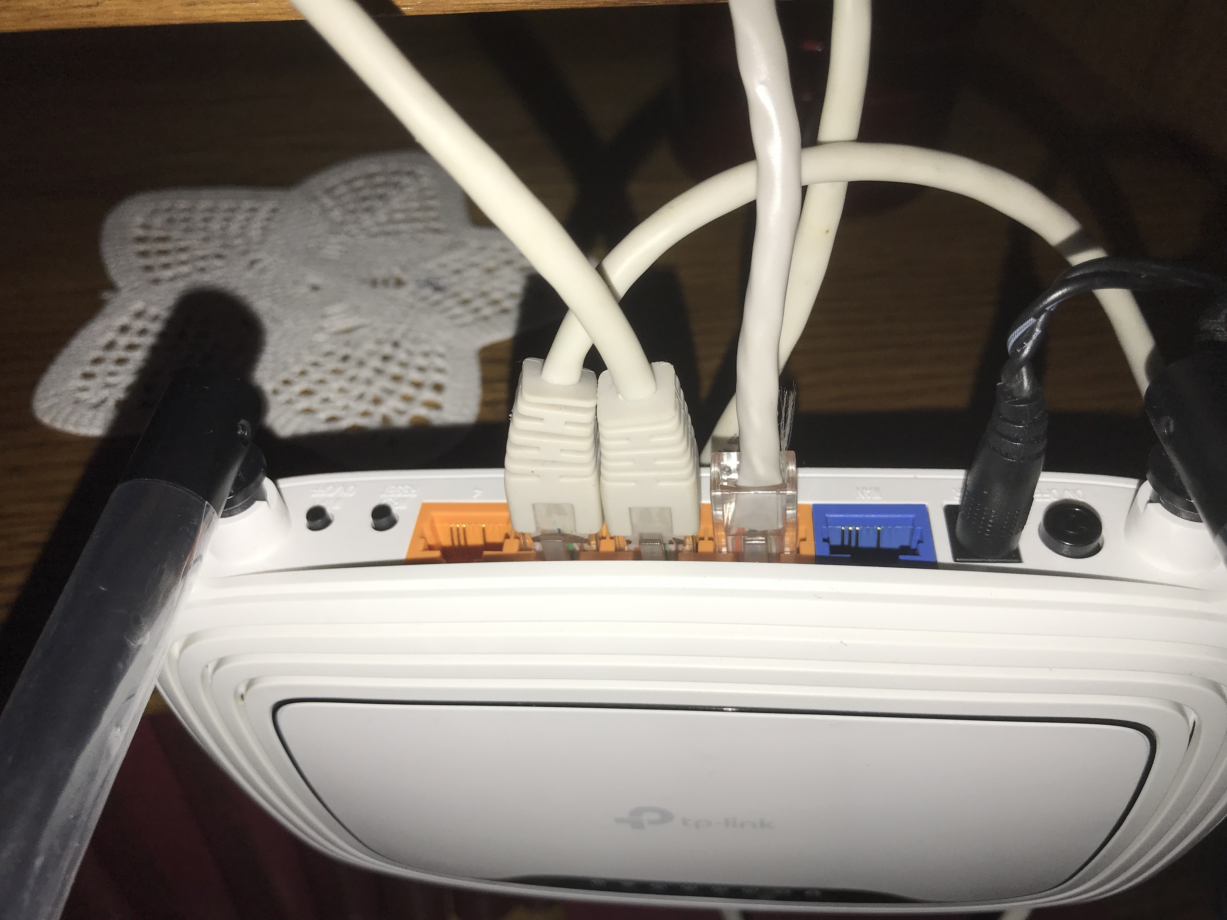 Stary router jako switch - jak podłączyć więcej urządzeń do routera ...