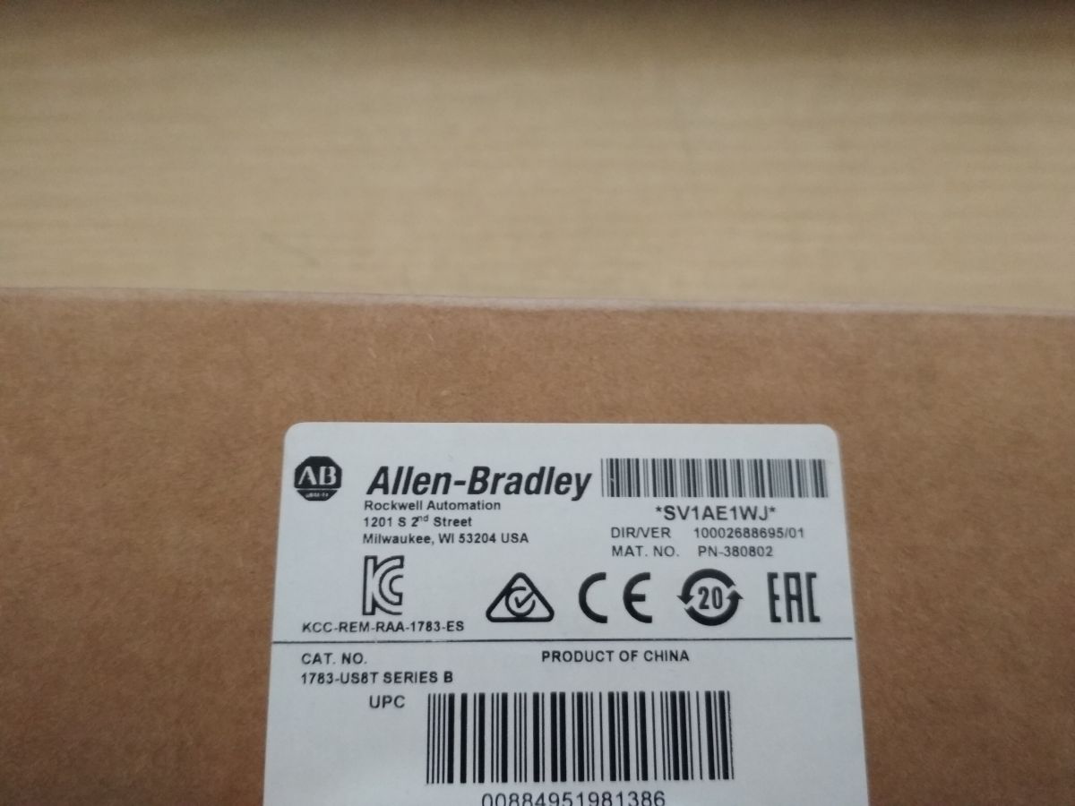[Sprzedam] Nowe Switche Ethernet Allen-Bradley 1783-US8T Stratix 2000: ...
